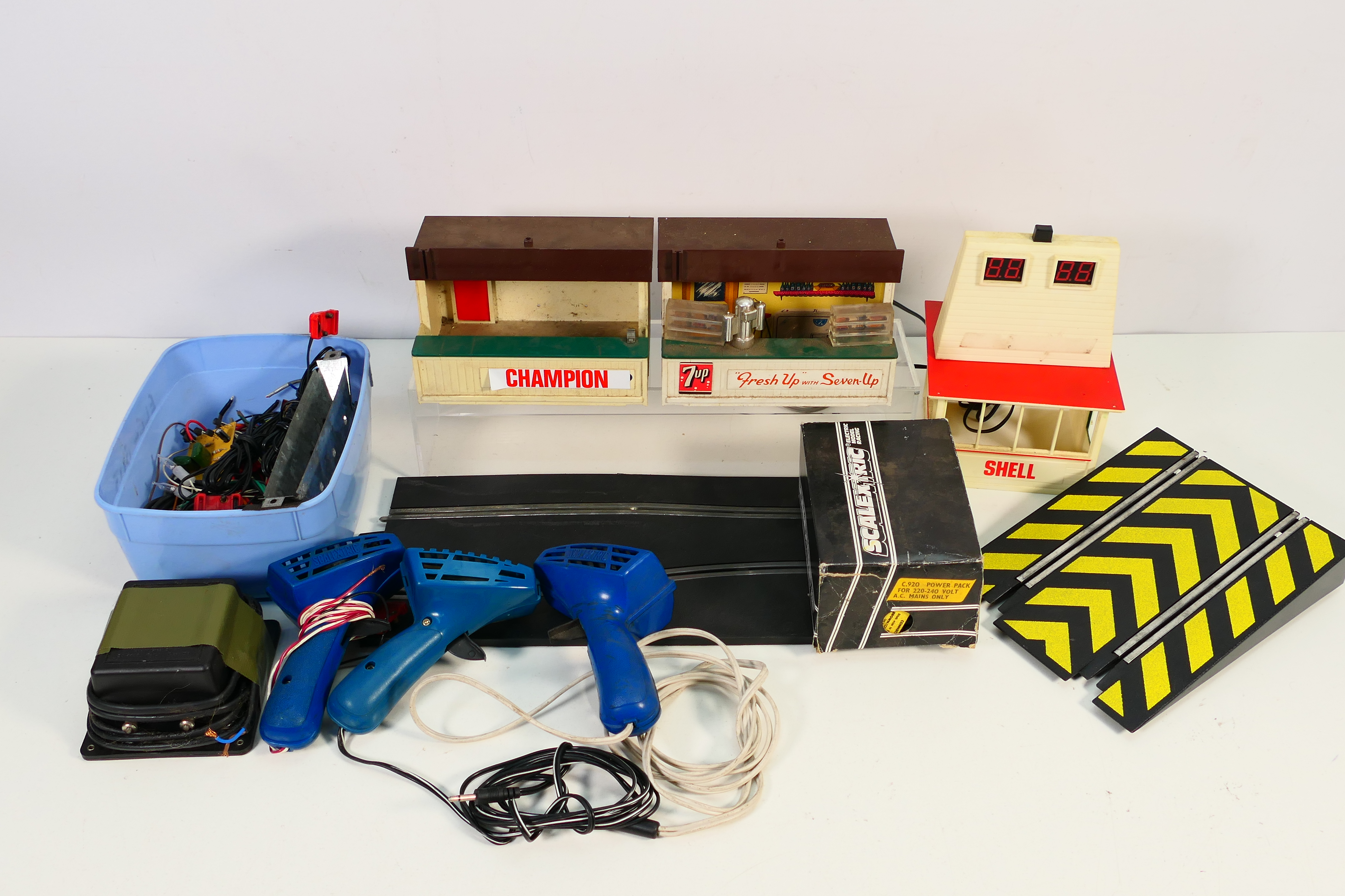 Scalextric - SCX - A large quantity of vintage and modern mainly ...