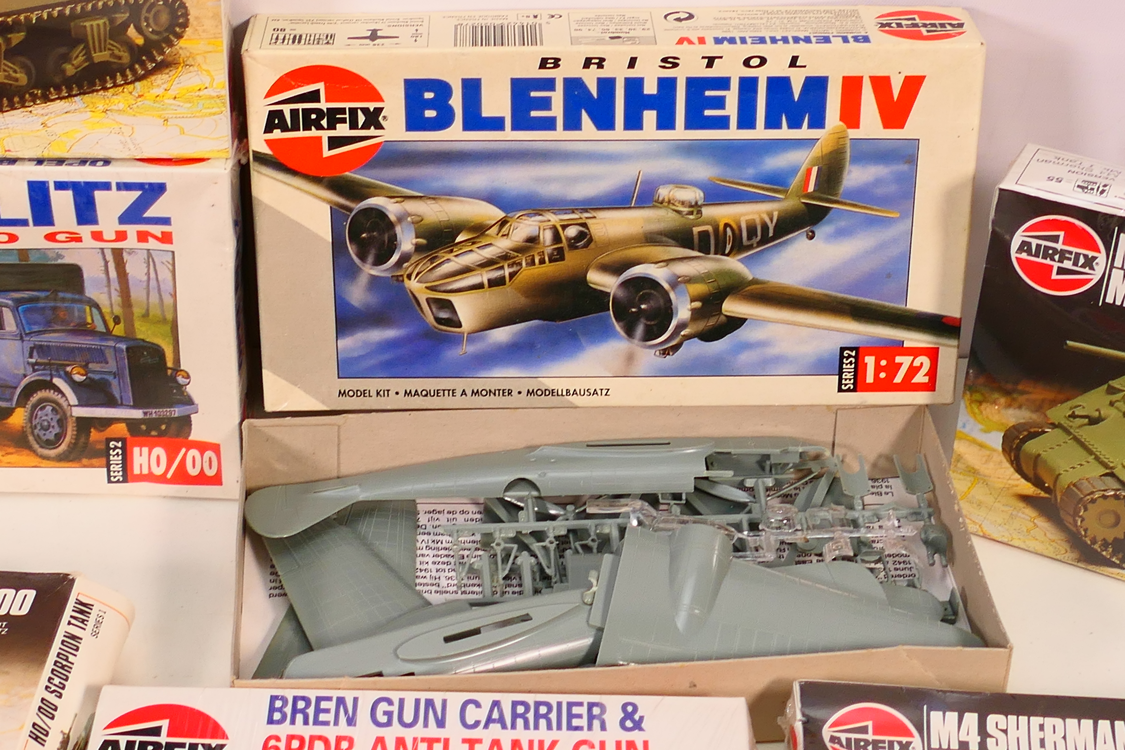 Airfix - 15 boxed Airfix plastic model kits in 1/72 and 1/76 scales ...