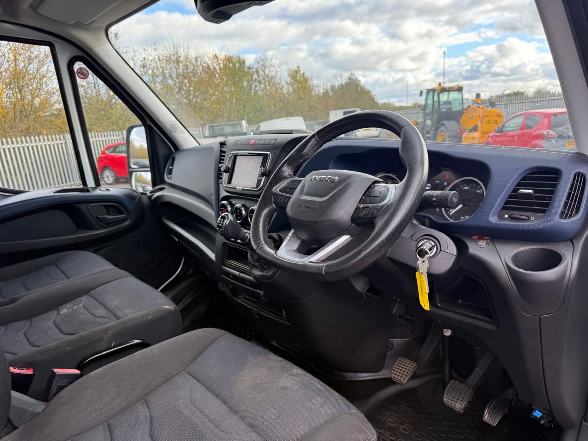 IVECO 35C16 TRW L3H1 LWB LUTON 2020 (70) ULEZ COMPLIANT Vehicle Make ...