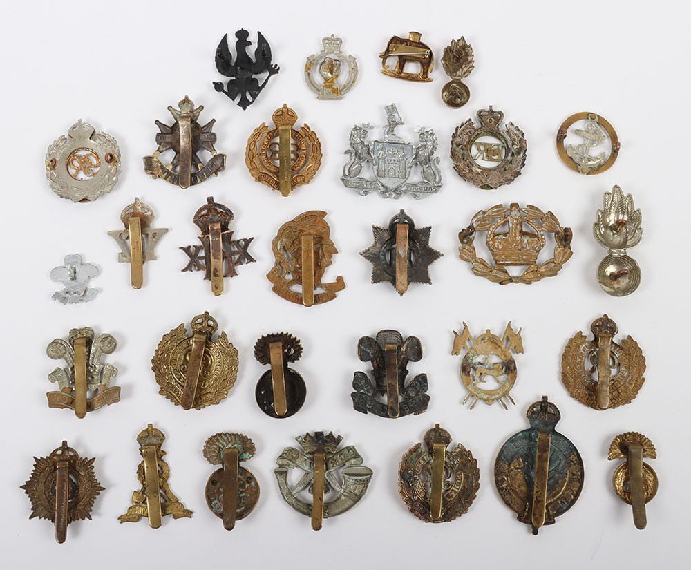 Small Selection of British Military Cap & Collar Badges. . Lot includes ...