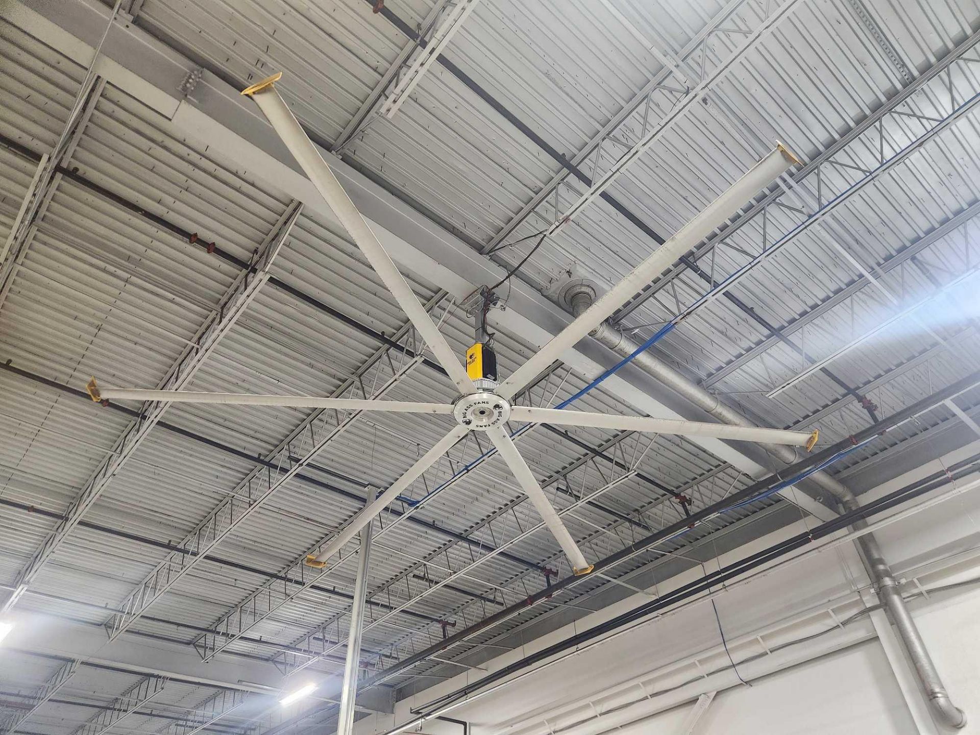 2020 Big Ass Fans HVLS Industrial Fan, POWERFOIL D, 10' Blades, with ...