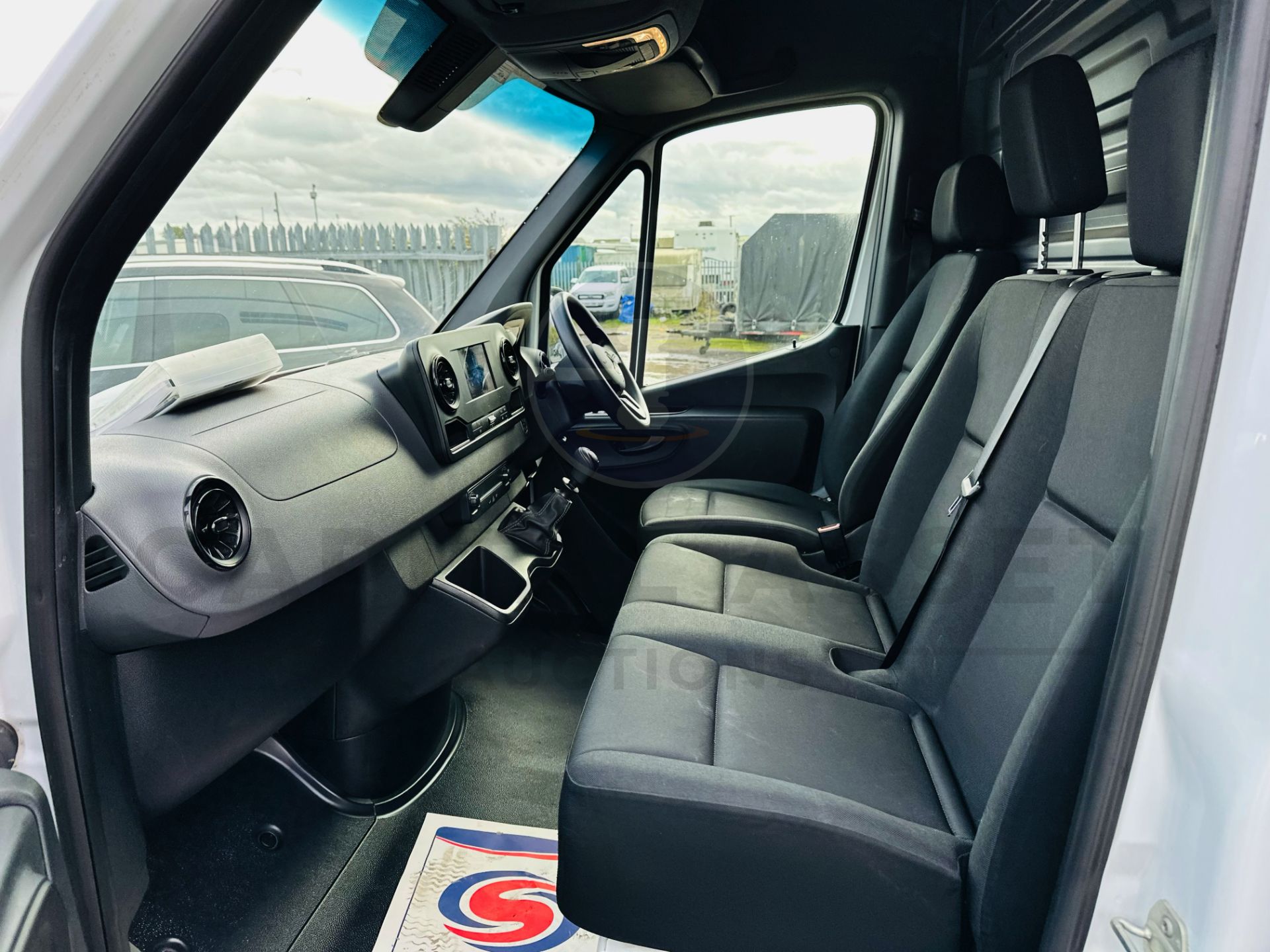 MERCEDES-BENZ SPRINTER 314 CDI *MEDIUM WHEEL BASE* - 21 REG - ULEZ ...
