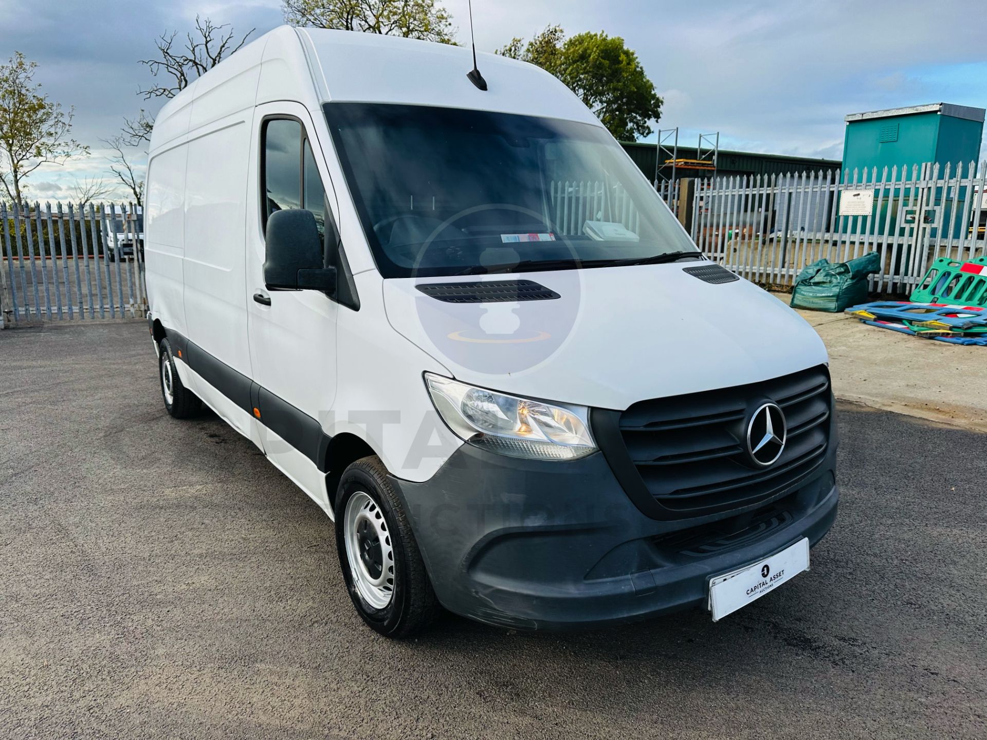 MERCEDES-BENZ SPRINTER 314 CDI *MEDIUM WHEEL BASE* - 21 REG - ULEZ ...