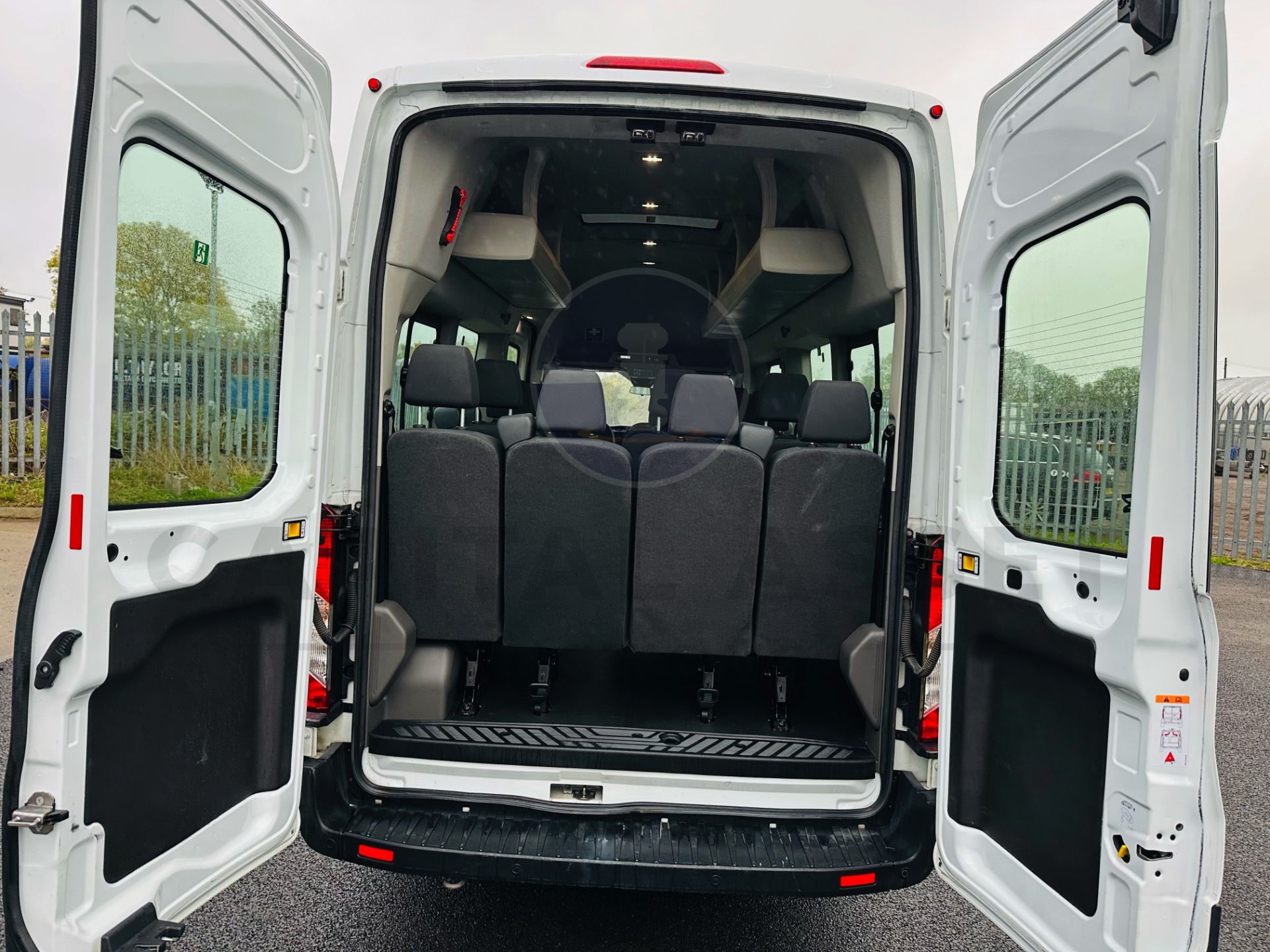 FORD TRANSIT 170 T460 RWD TRW DATE OF REGISTRATION: 09.12.2022 '72 REG ...
