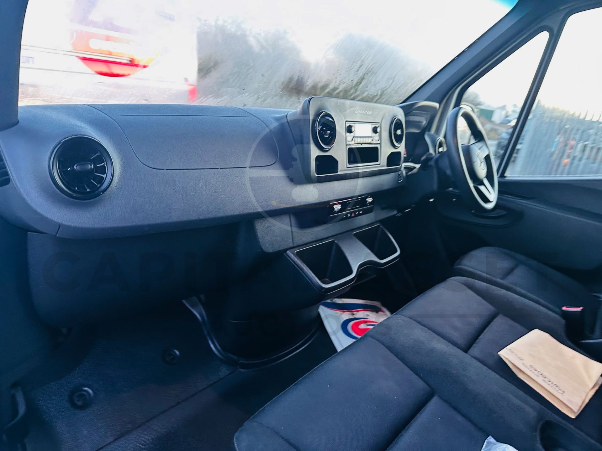 MERCEDES-BENZ SPRINTER PROGRESSIVE E"MEDIUM WHEEL BASE" AUTOMATIC - 23 ...