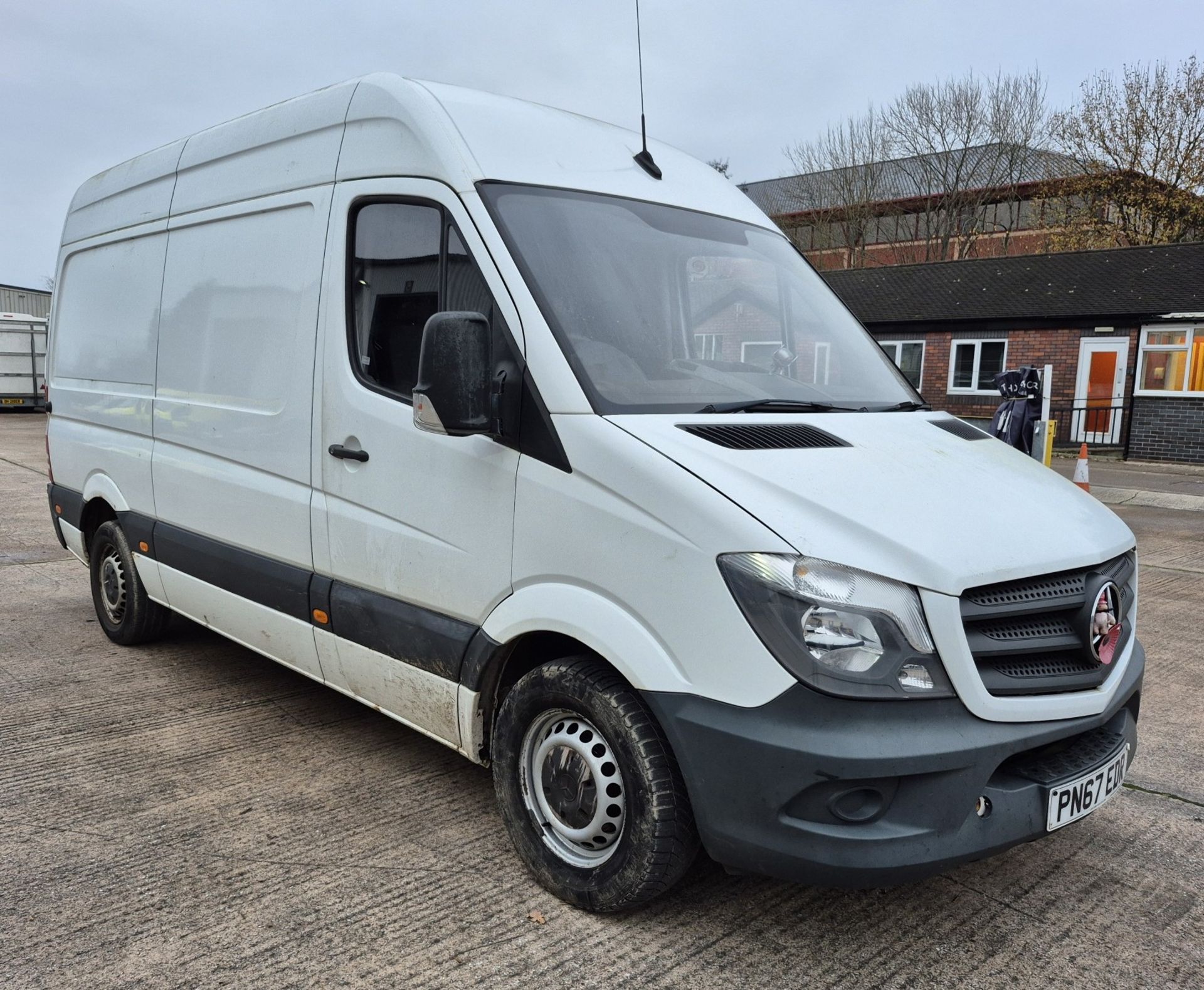 WHITE MERCEDES-BENZ SPRINTER 314 CDI DIESEL PANEL VAN 2143cc FIRST ...
