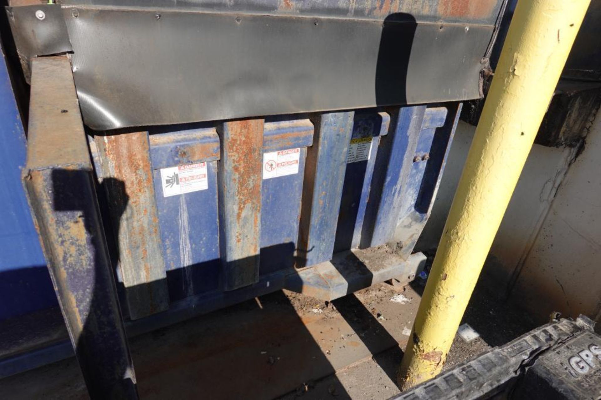 Marathon Ram Jet trash compactor, Model RJ-250-SC, year 2012, 49,500 ...