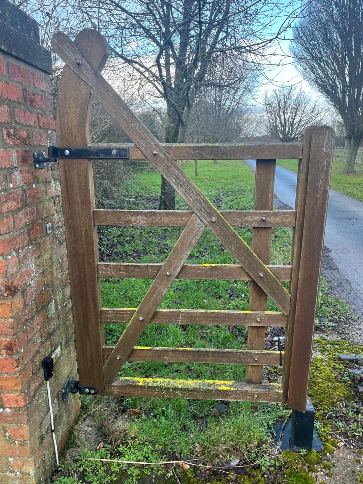 WOODEN GATE 13FT X 4FT