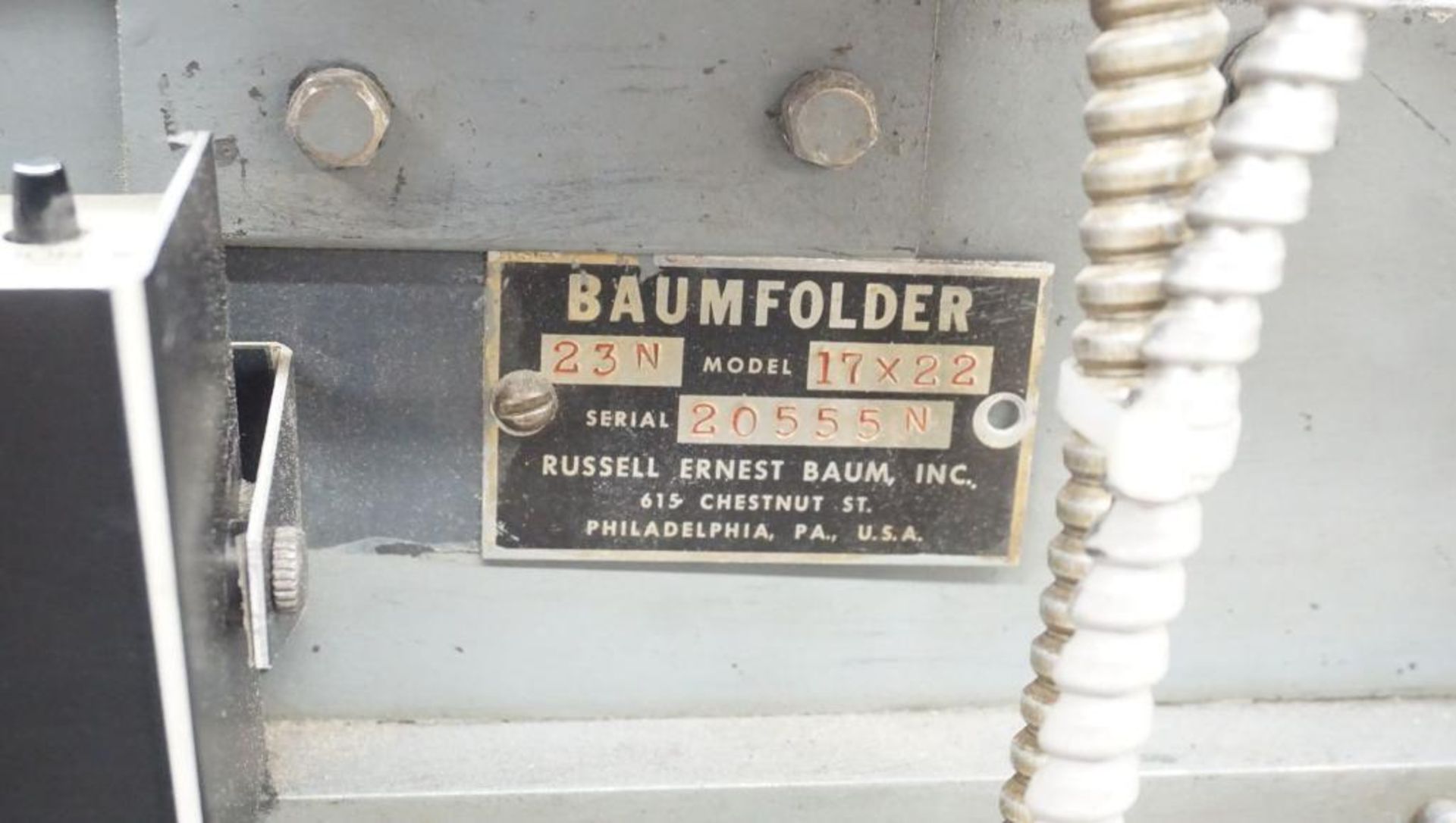 BAUMFOLDER T-17X22N PAPER FOLDER, S/N T1541822N