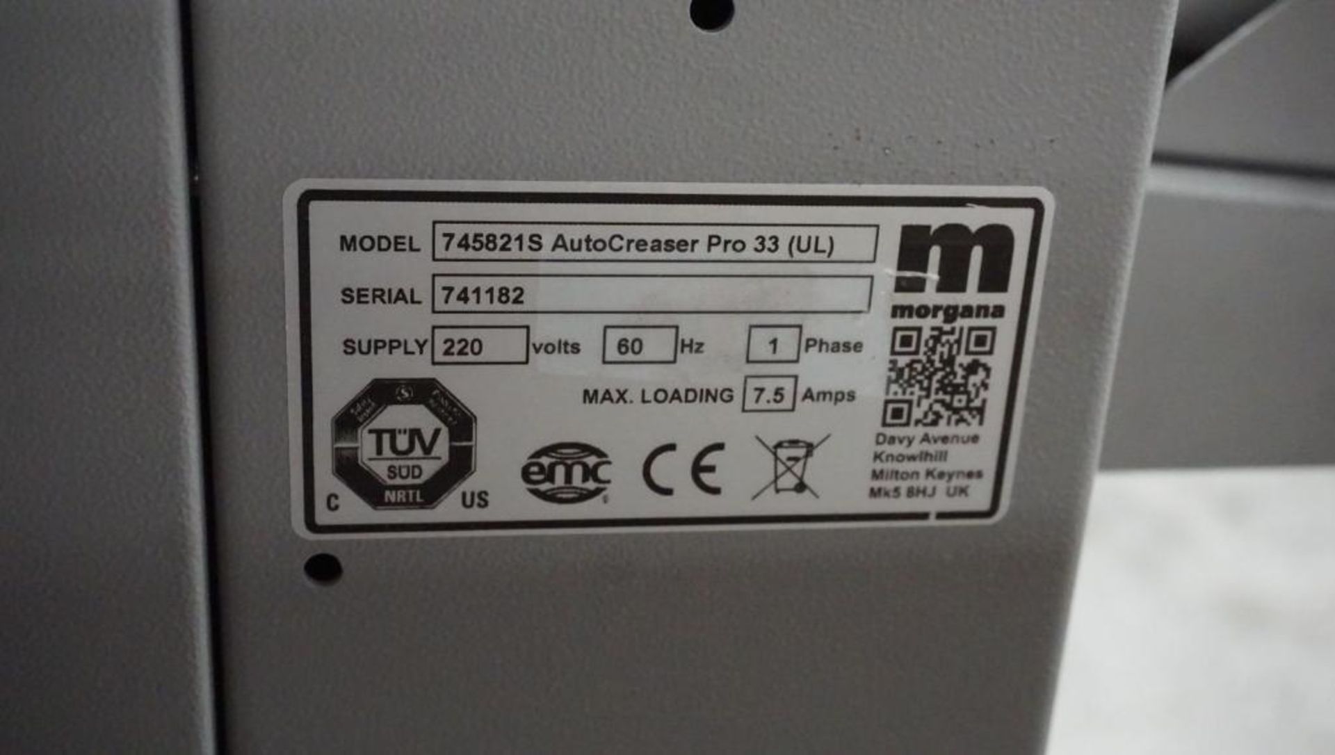 MORGANA AUTOCREASER PRO 33 CREASING & PERFORATING MACHINE S/N 741182