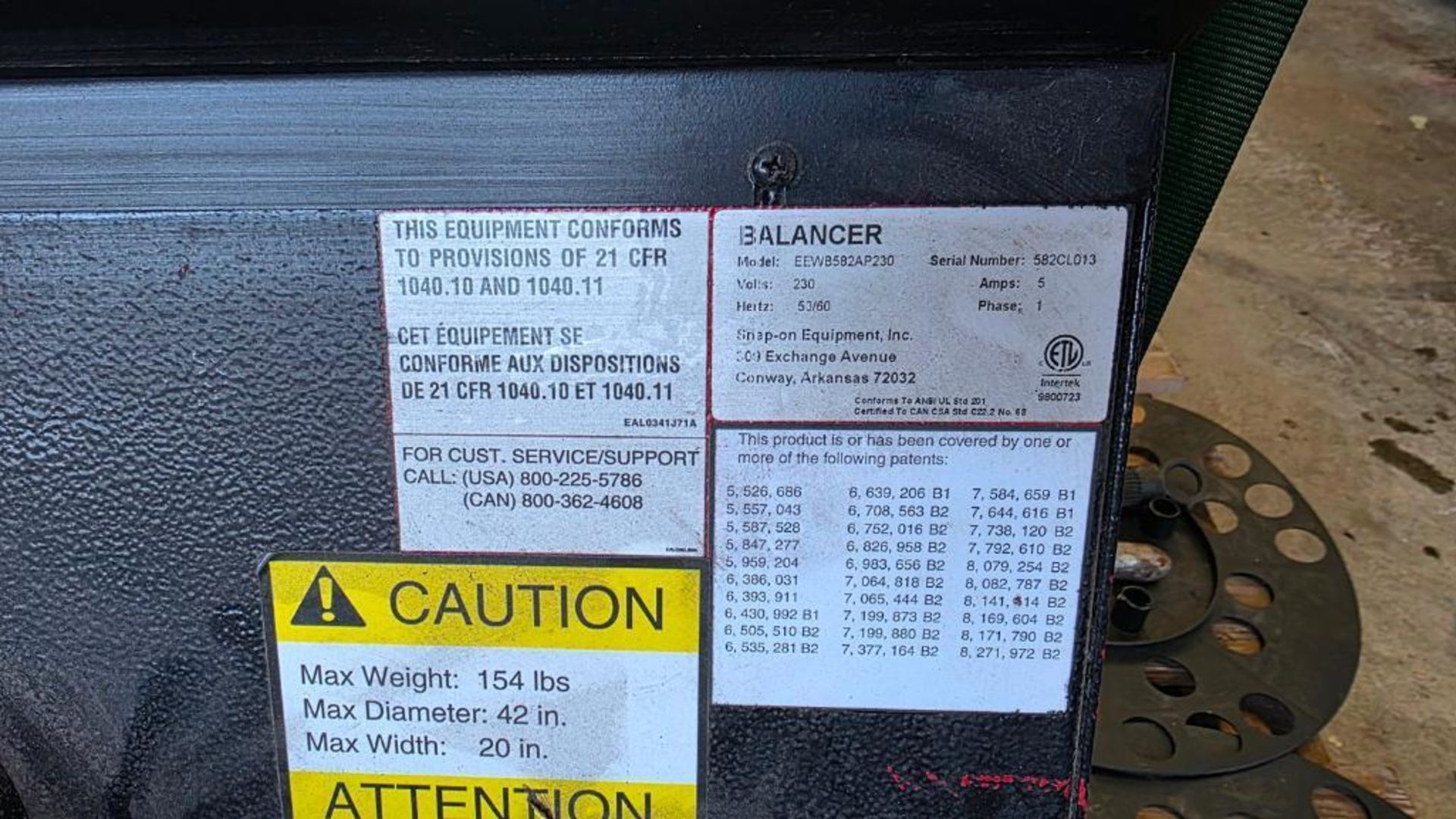 JOHN BEAM (SNAP ON) B200P (EEWB582AP230) WHEEL BALANCER, S/N 582CL013 ...