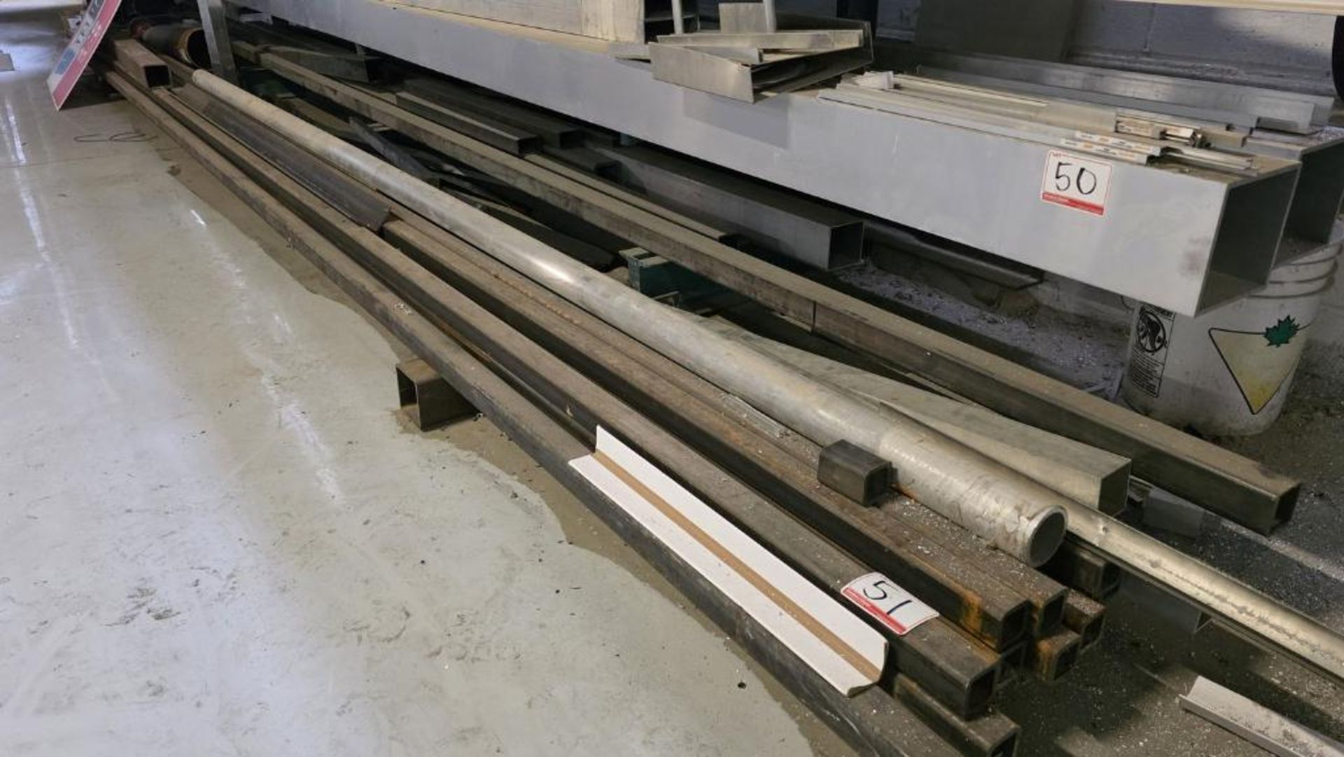LOT - ASSTD STEEL - SQUARE & CHANNEL