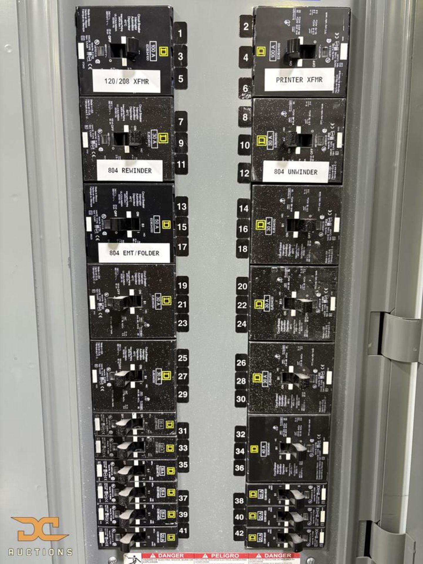 (1) Square D NC56VS Breaker Panel 400 Volt / Max Amp 480 Color: Grey ...
