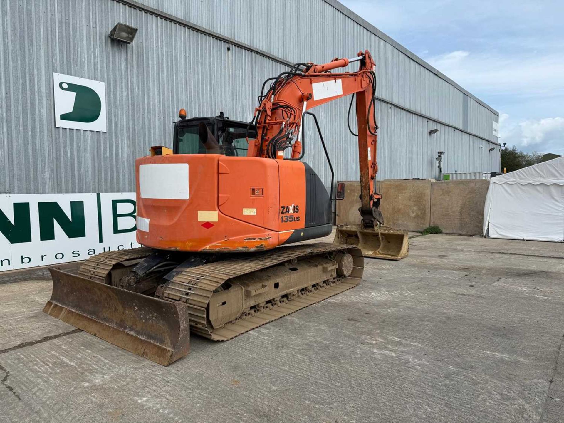 2014 Hitachi ZX135US-5B With Blade, Hydraulic Quick Hitch, Piped, Rear ...