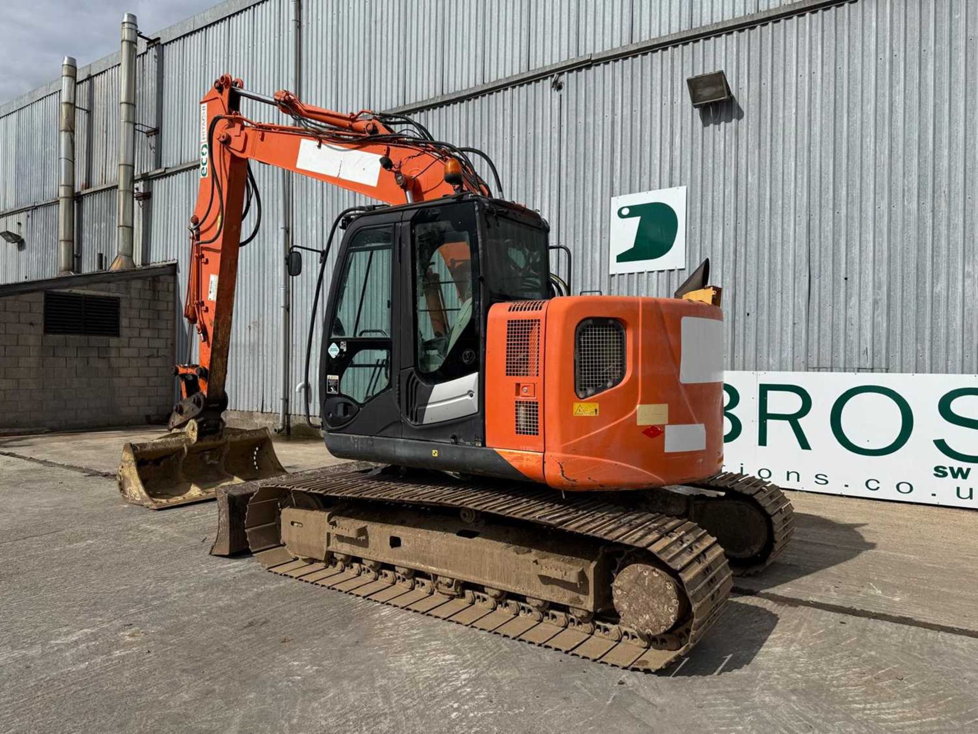 2014 Hitachi ZX135US-5B With Blade, Hydraulic Quick Hitch, Piped, Rear ...