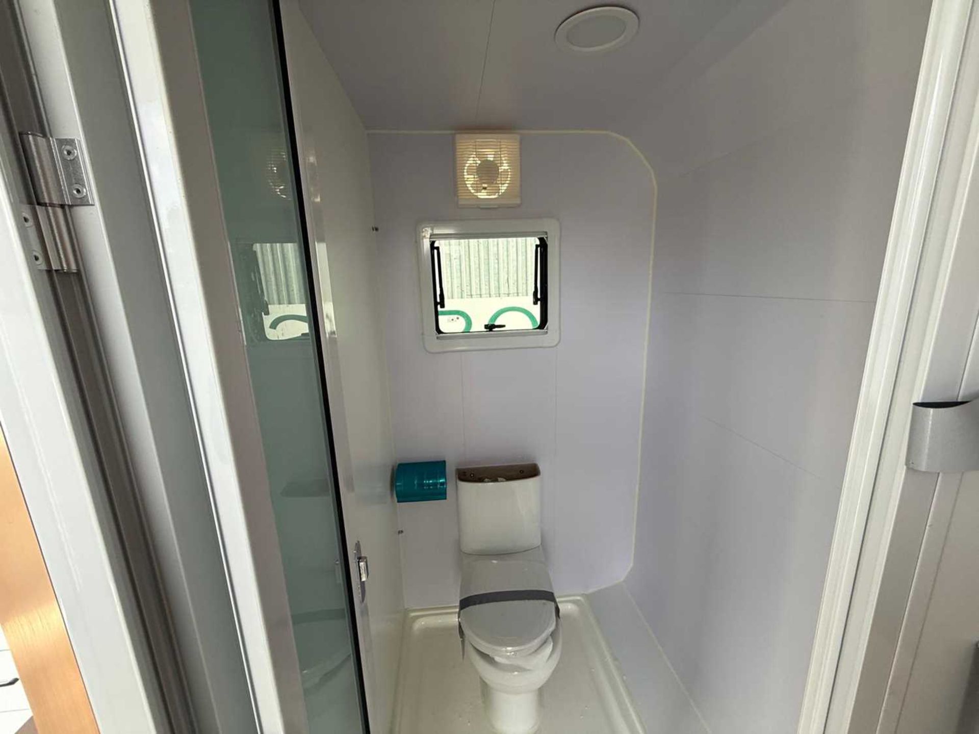 Unused 5M Prefab Cube Welfare Pod, Wash Room with Shower and Basin ...