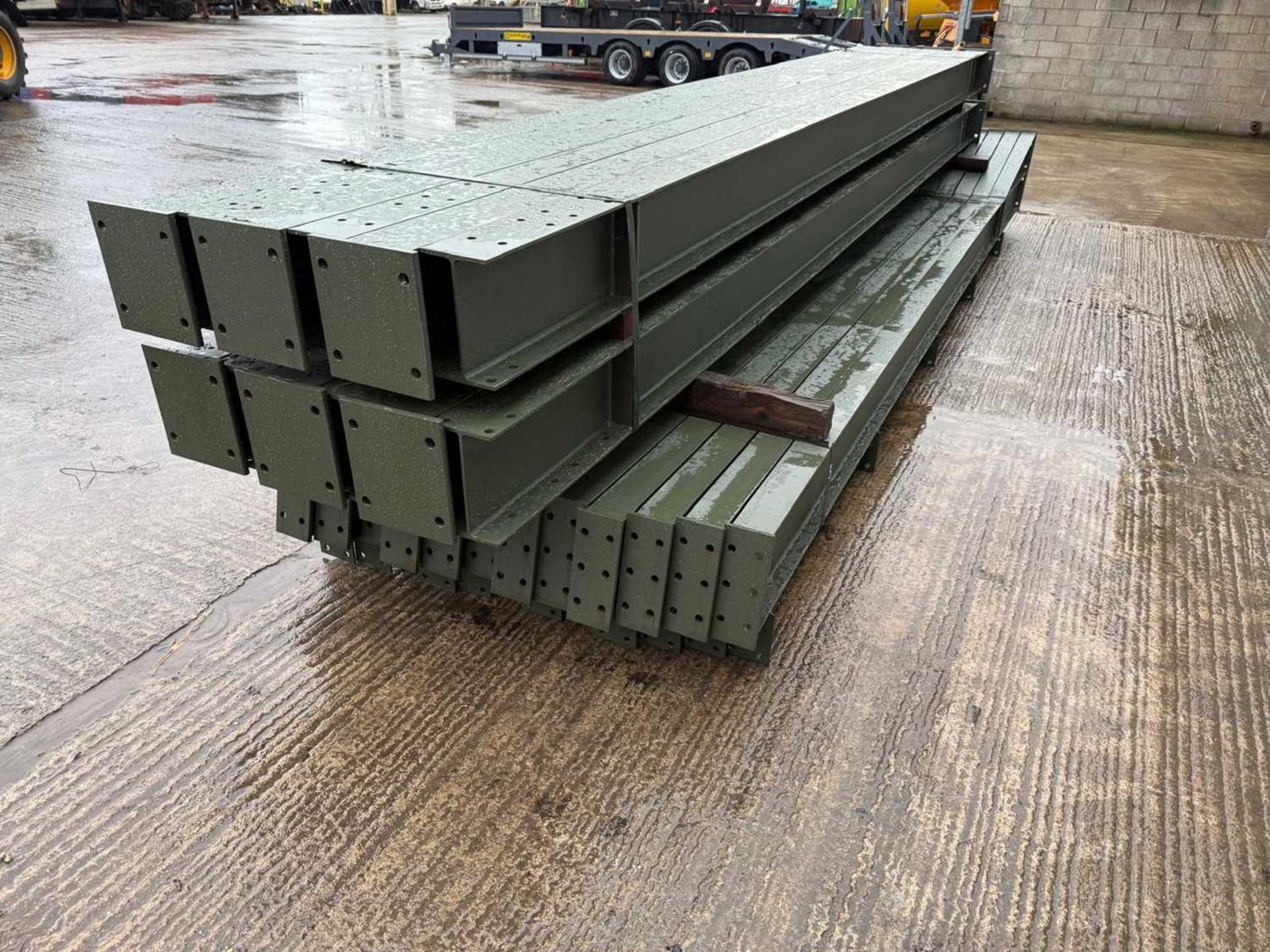 Steel Frame Building 100` x 40` x 20` , 5No 20` Bays 12 Degree Pitch ...