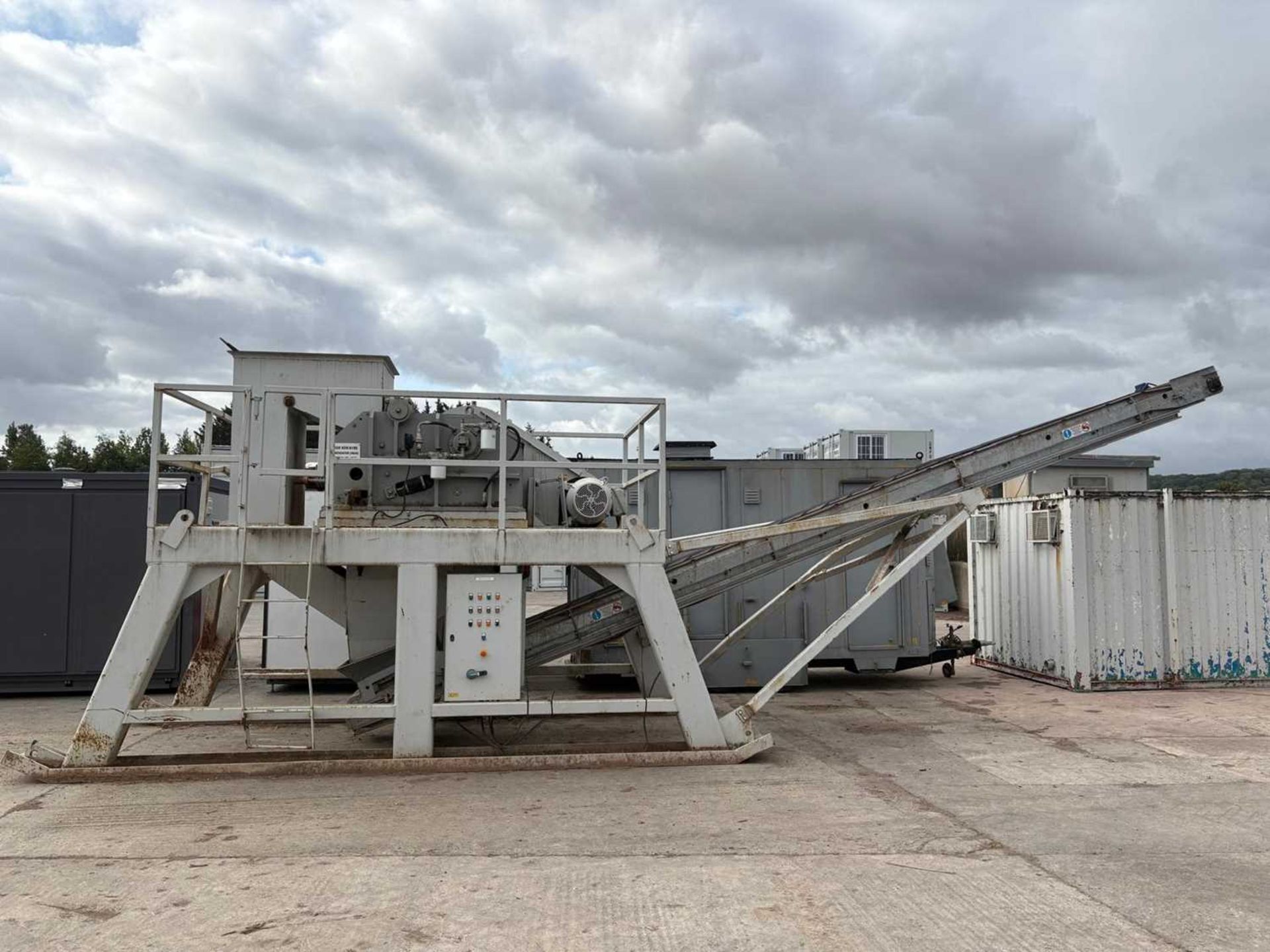 Kue Ken 61RE Rock Beater (30x6) Skid Mounted Jaw Crusher, Bypass Option ...