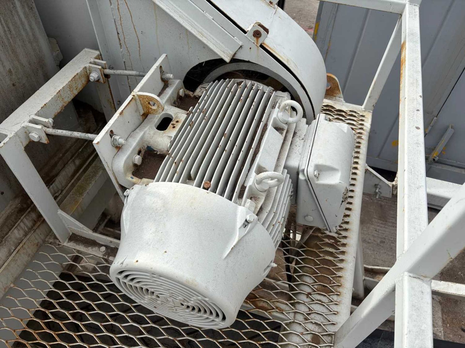 Kue Ken 61RE Rock Beater (30x6) Skid Mounted Jaw Crusher, Bypass Option ...