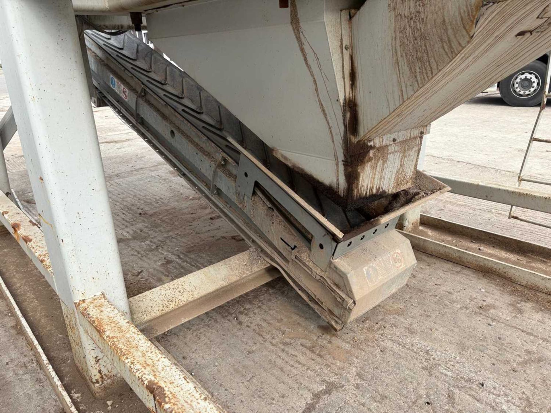 Kue Ken 61RE Rock Beater (30x6) Skid Mounted Jaw Crusher, Bypass Option ...