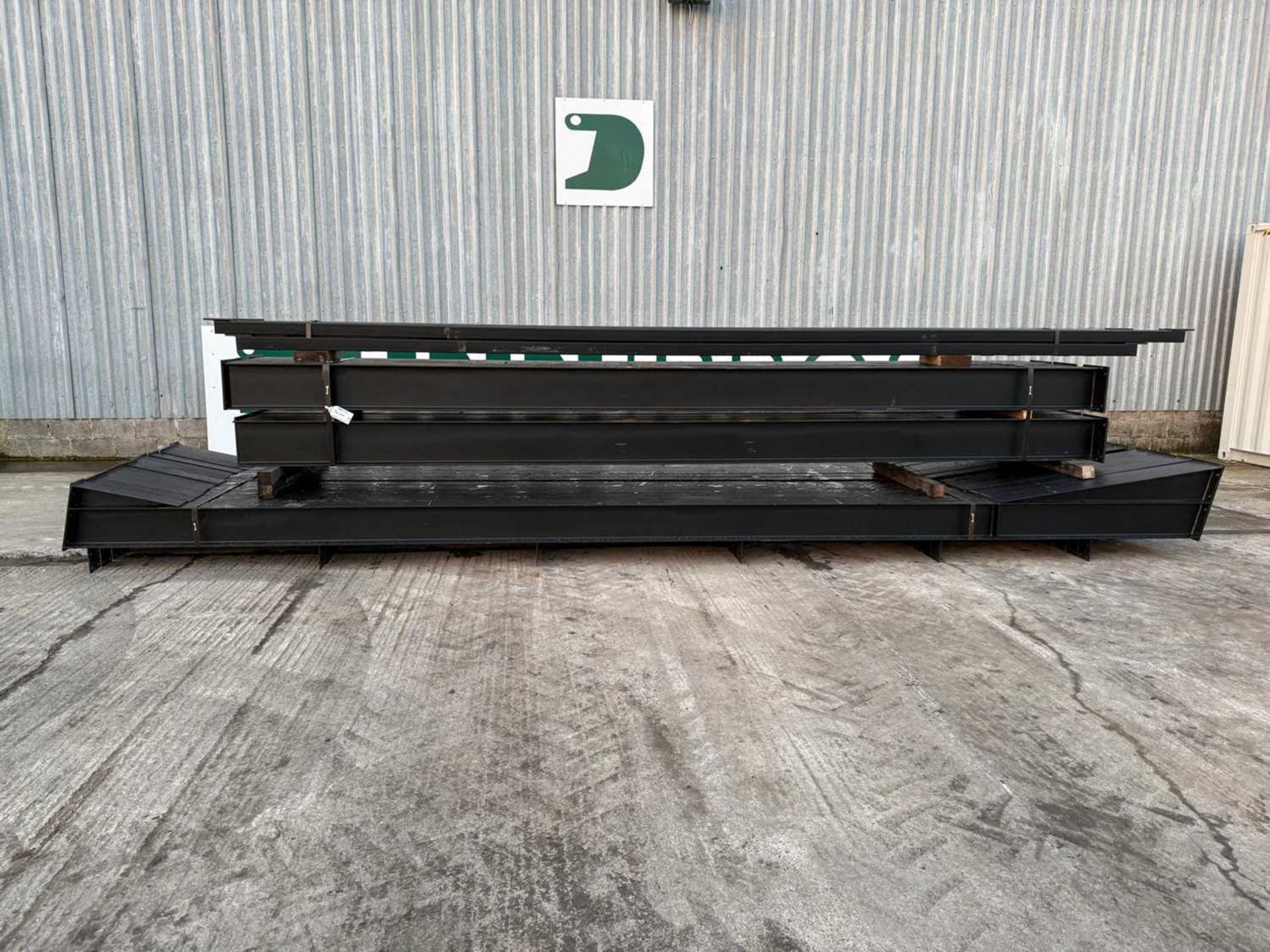 Steel Frame Building 100` x 50` x 20` , 5No 20` Bays 12 Degree Pitch ...