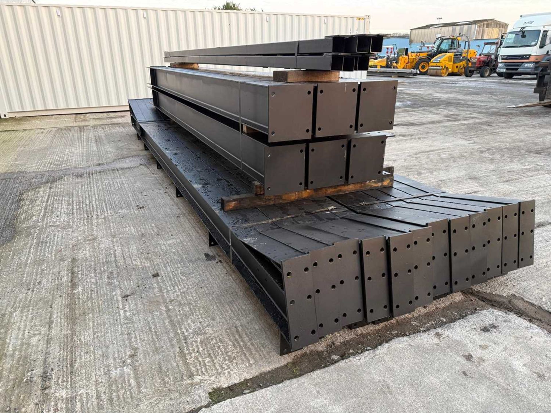 Steel Frame Building 100` x 50` x 20` , 5No 20` Bays 12 Degree Pitch ...