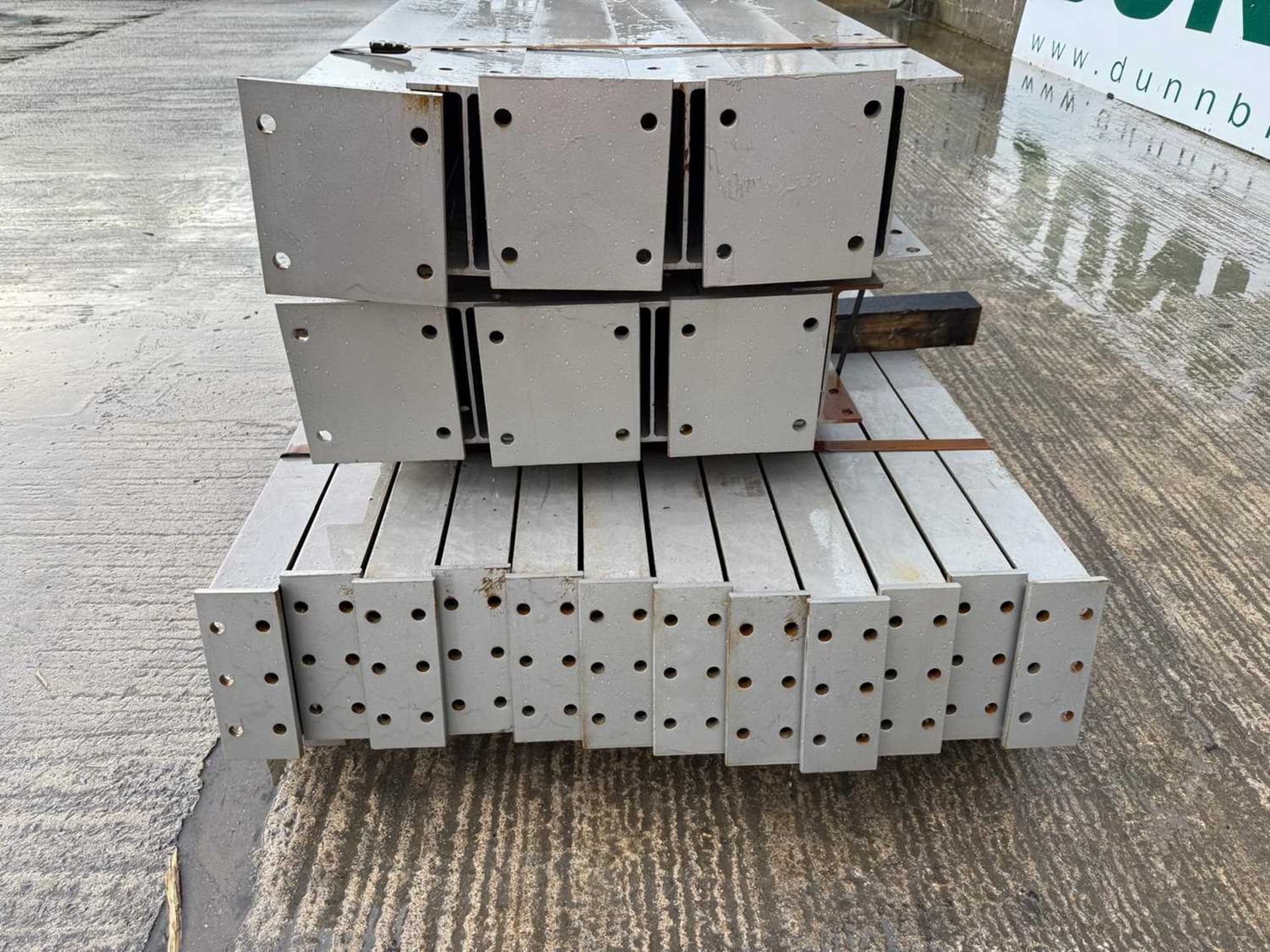 Steel Frame Building 100` x 40` x 16` , 5No 20` Bays 12 Degree Pitch ...