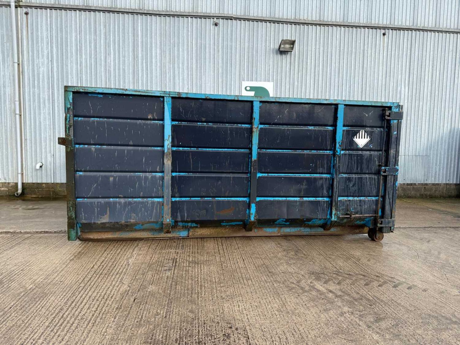 35 Yard Enclosed RORO Skip To Suit Hook Loader
