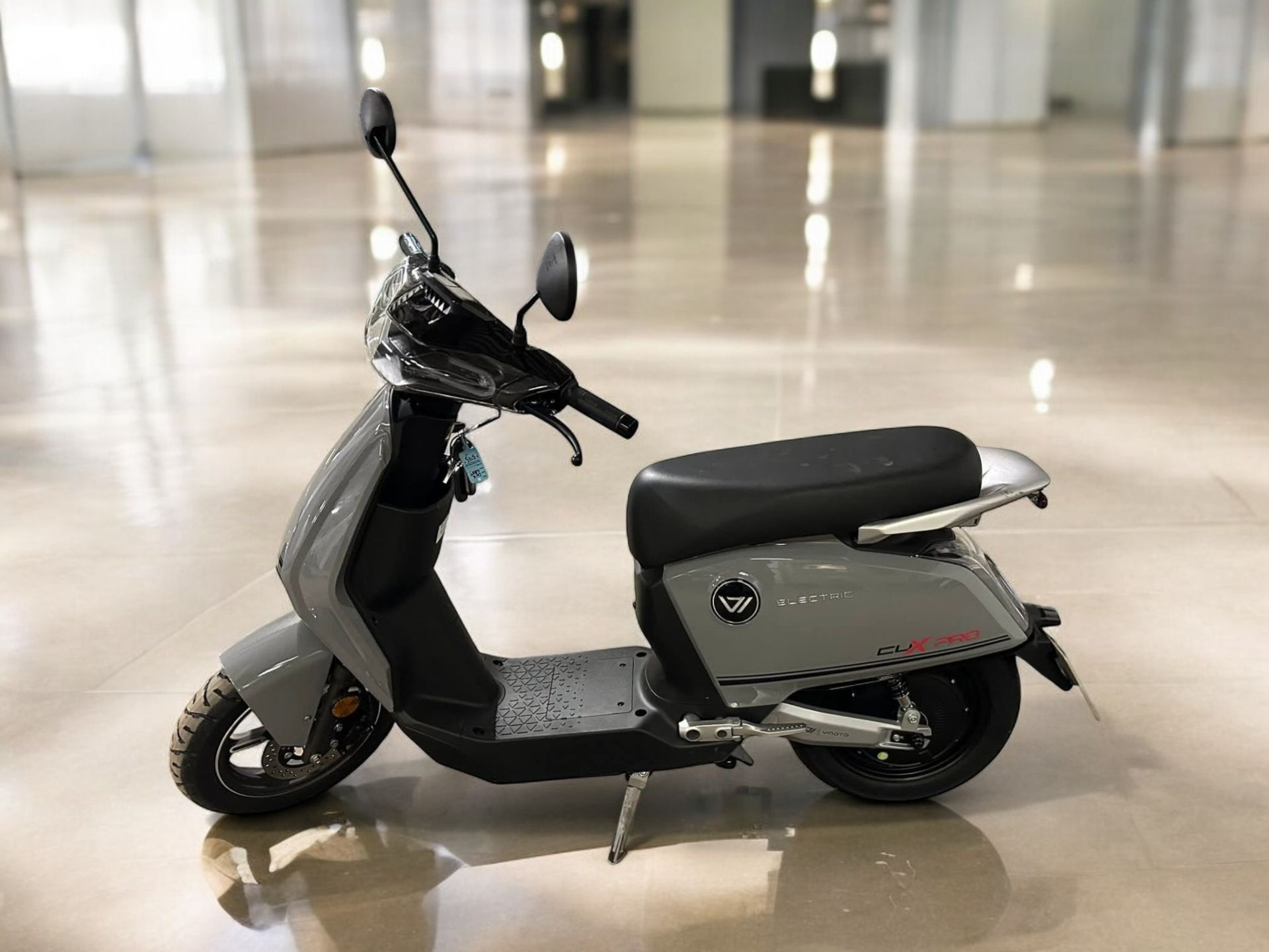 Grey BRAND NEW 2025 ROAD LEGAL VMOTO CUX PRO ELECTRIC MOPED (50CC ...