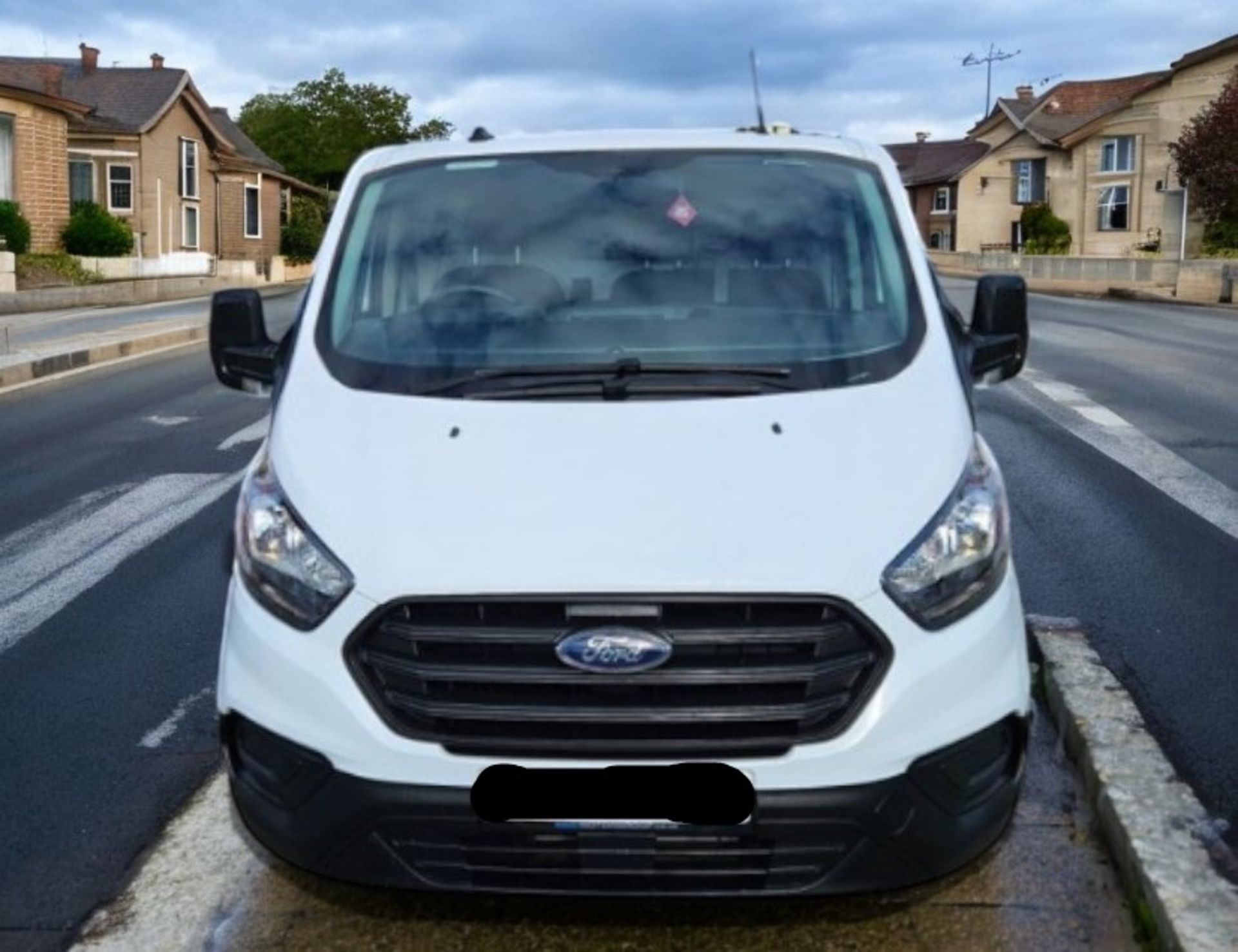 2020 Ford Transit Custom 300 Leader SWB Panel VanAs of report date (27 ...