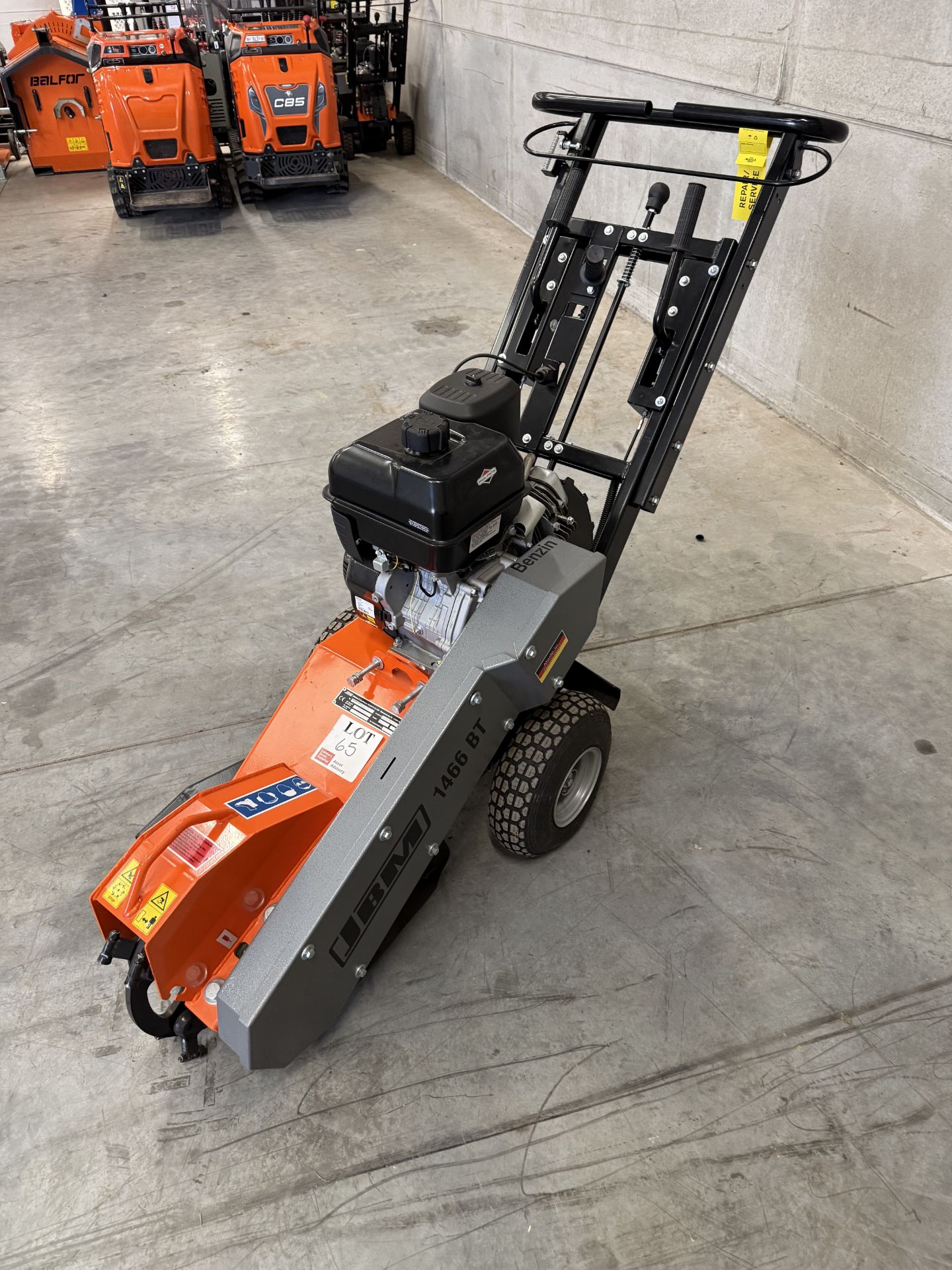 JBM 1466BT mobile stump grinder Serial Number: 146615622Additional ...