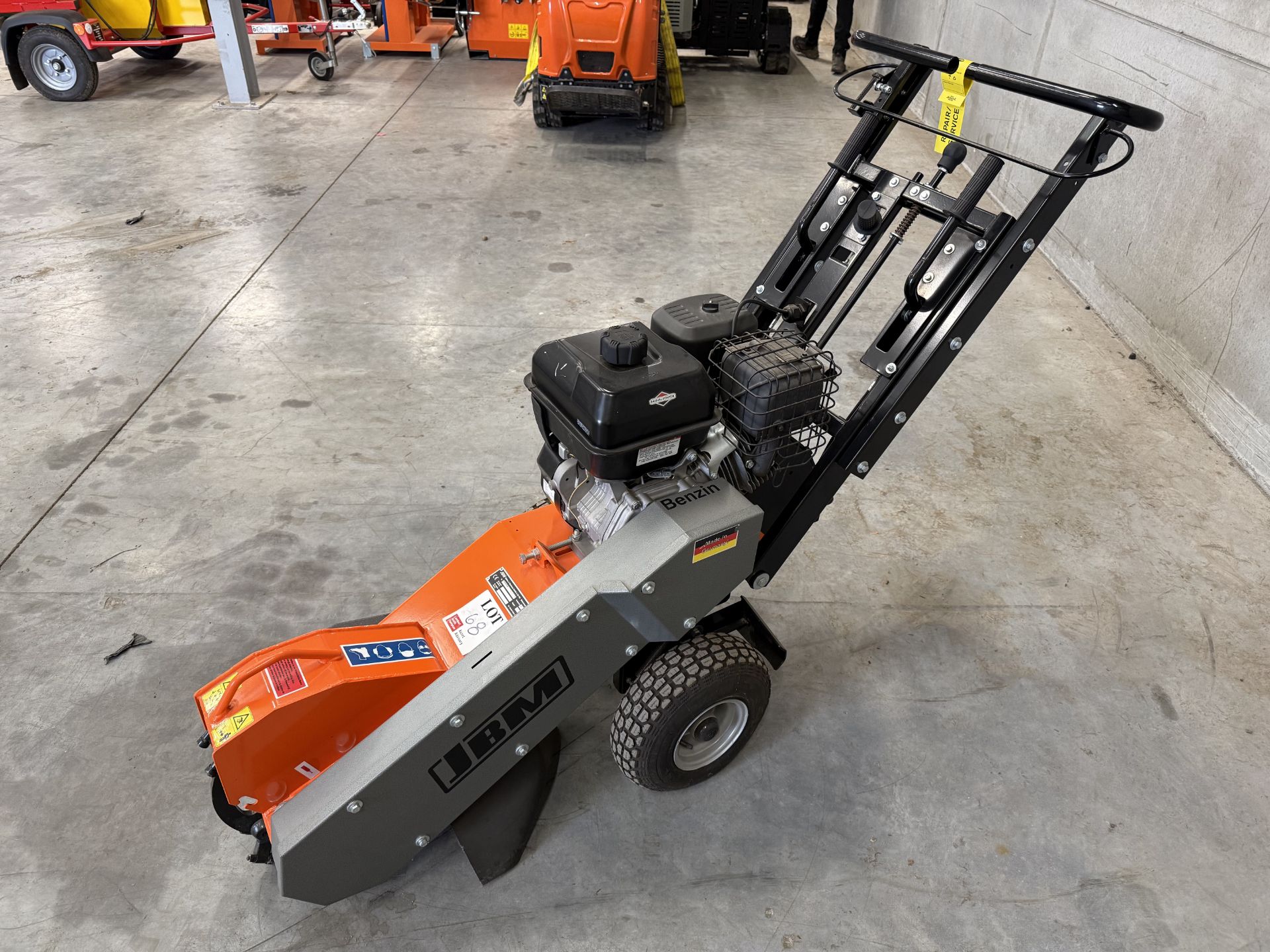 JBM 1466BT mobile stump grinder Serial Number: 146614021