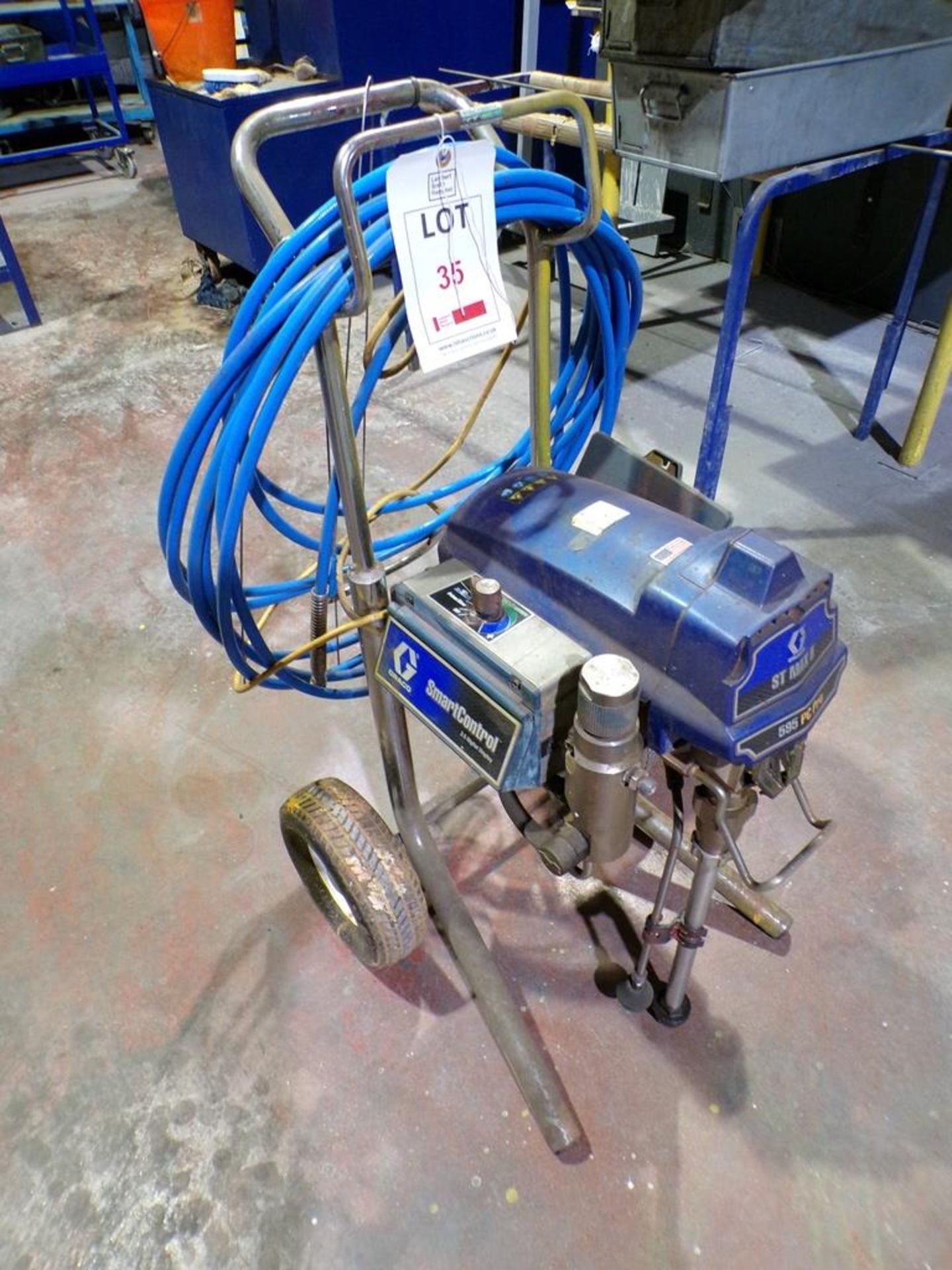 Graco ST Max II 595 PC Pro paint mixer and spray gun, with Smart control