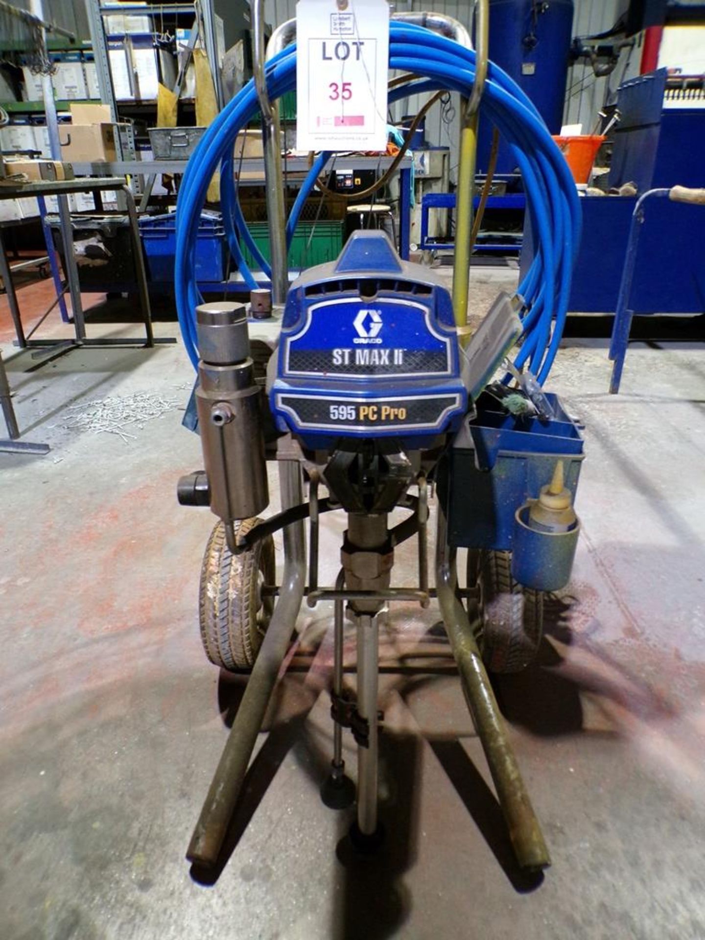 Graco ST Max II 595 PC Pro paint mixer and spray gun, with Smart control