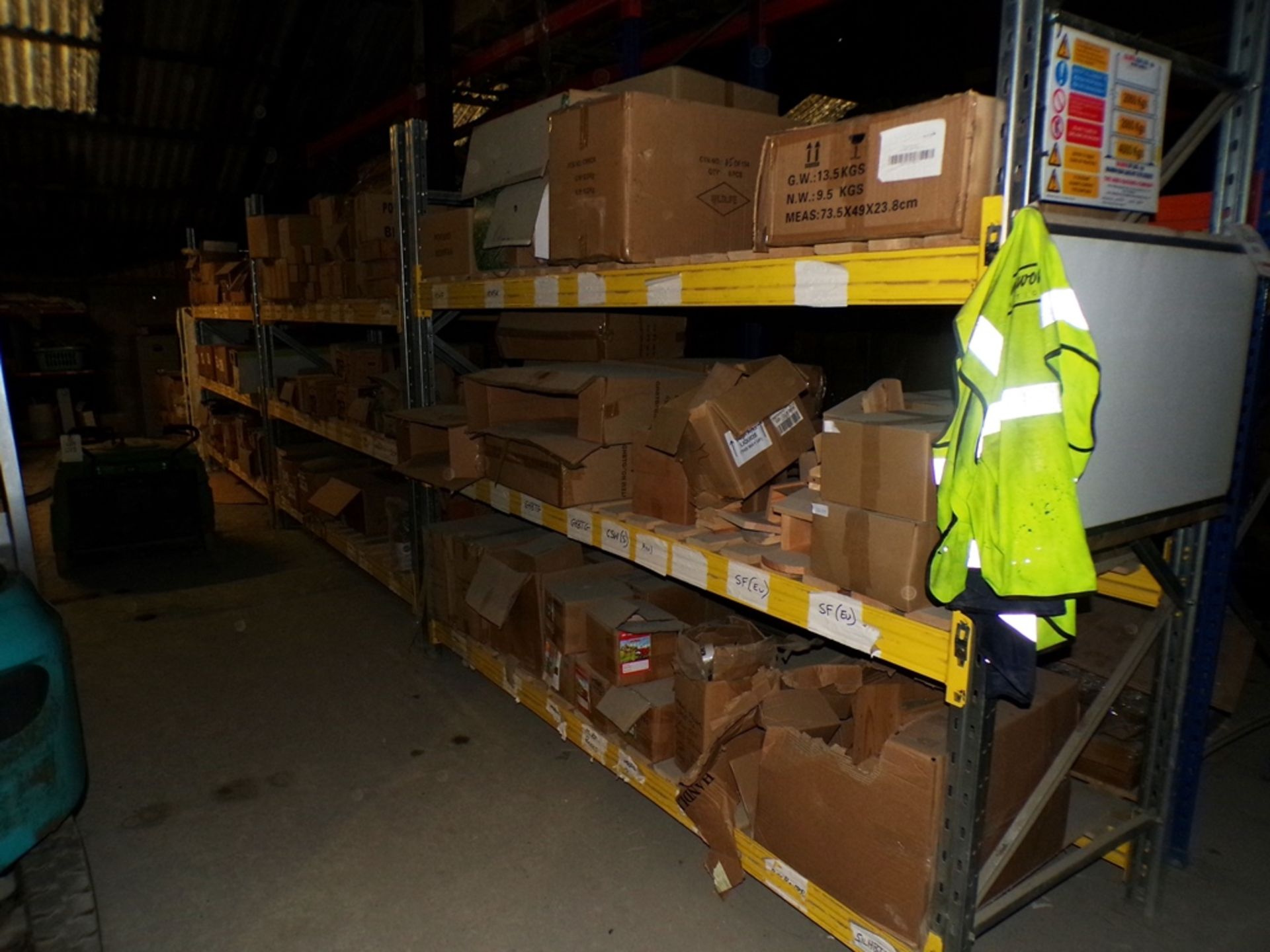 Three bays of boltless adjustable racking, 2.8m x 900 x height 2.4m ...