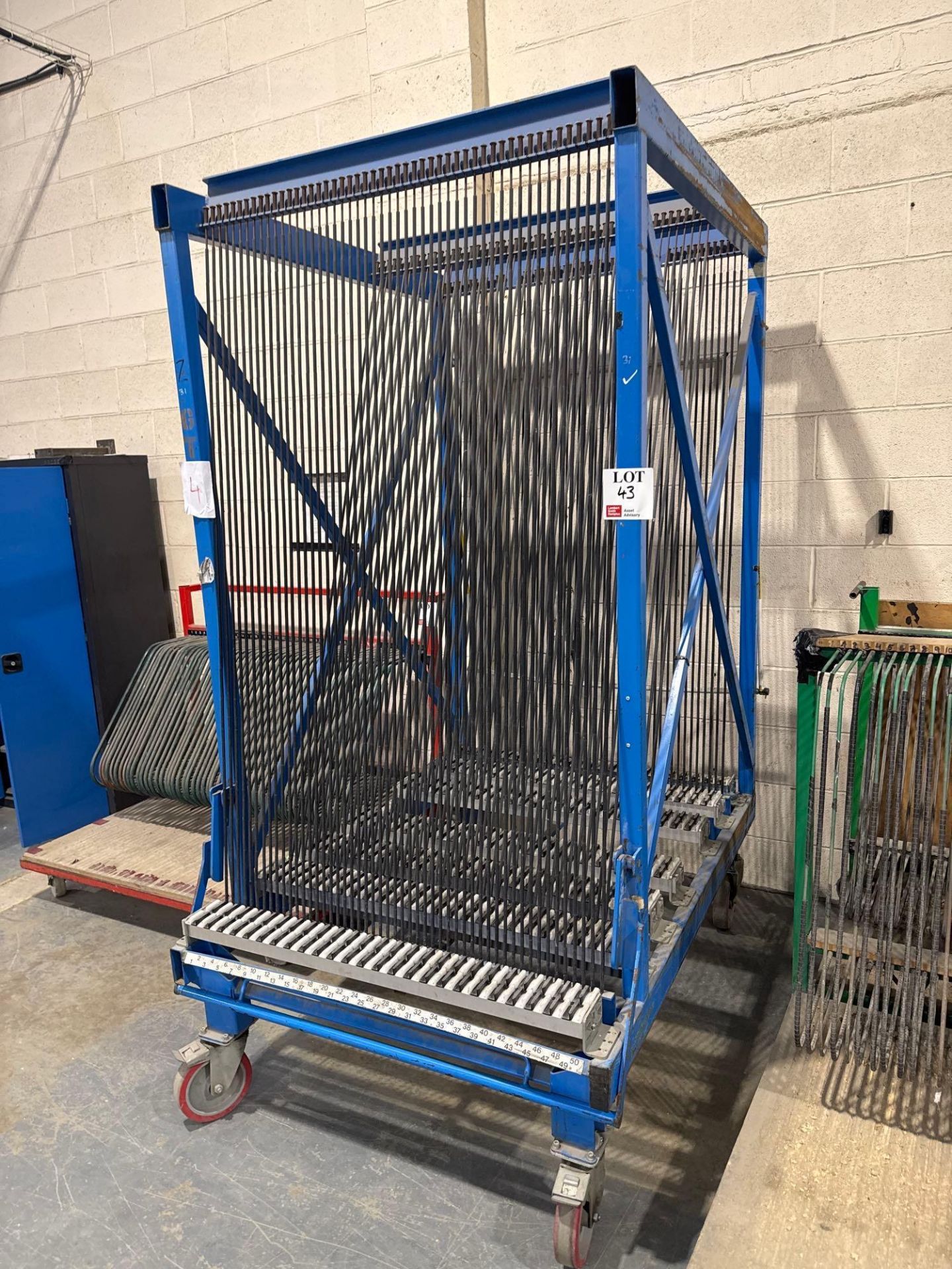 50-section mobile glass cart