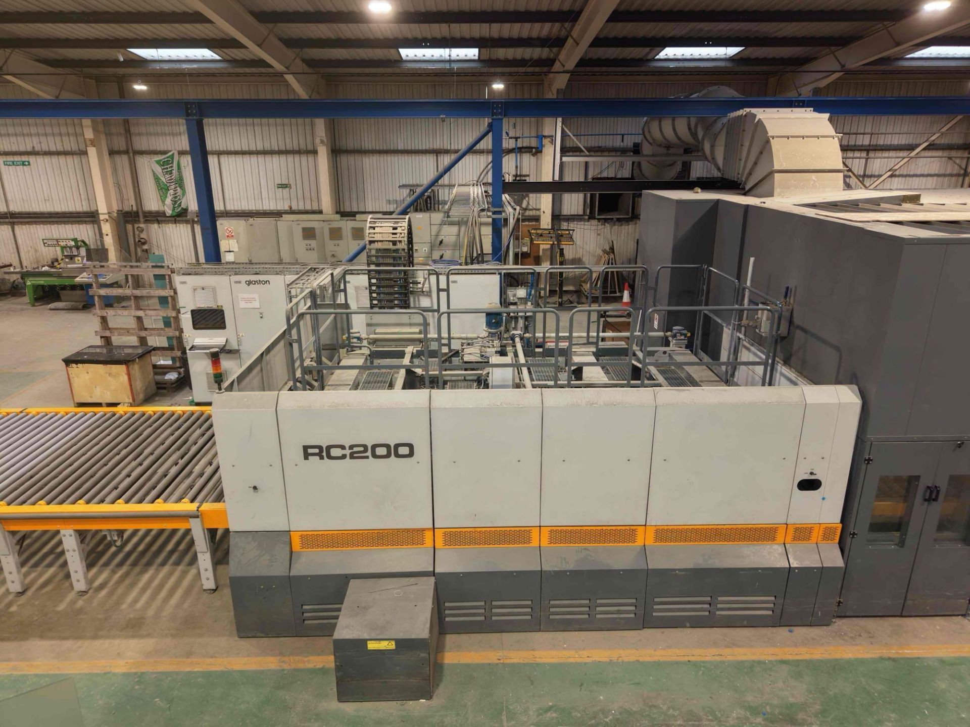 Glaston RC200-2136-380L Horizontal glass tempering furnace (2015)Serial ...