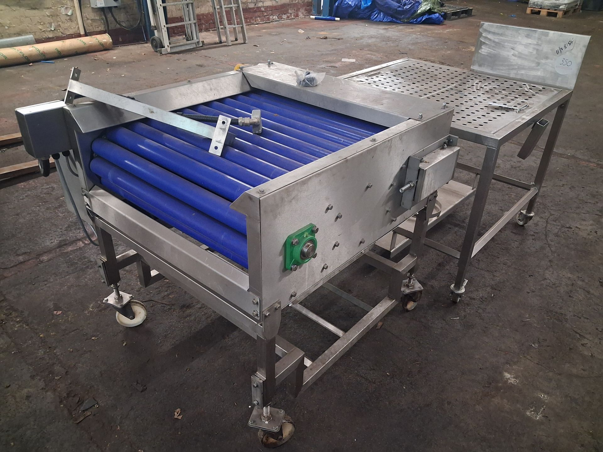 Stainless steel powered roller bed inspection table (working area ...