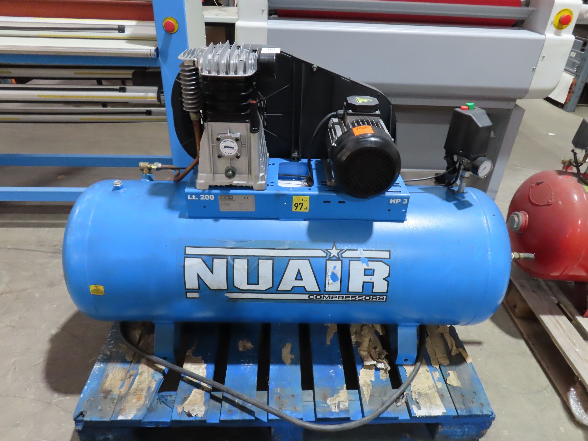 Nuair Compressor NB38C/200/FT3, YOM 2020, 200LTR Tank, 145 PSI, 10 Bar ...