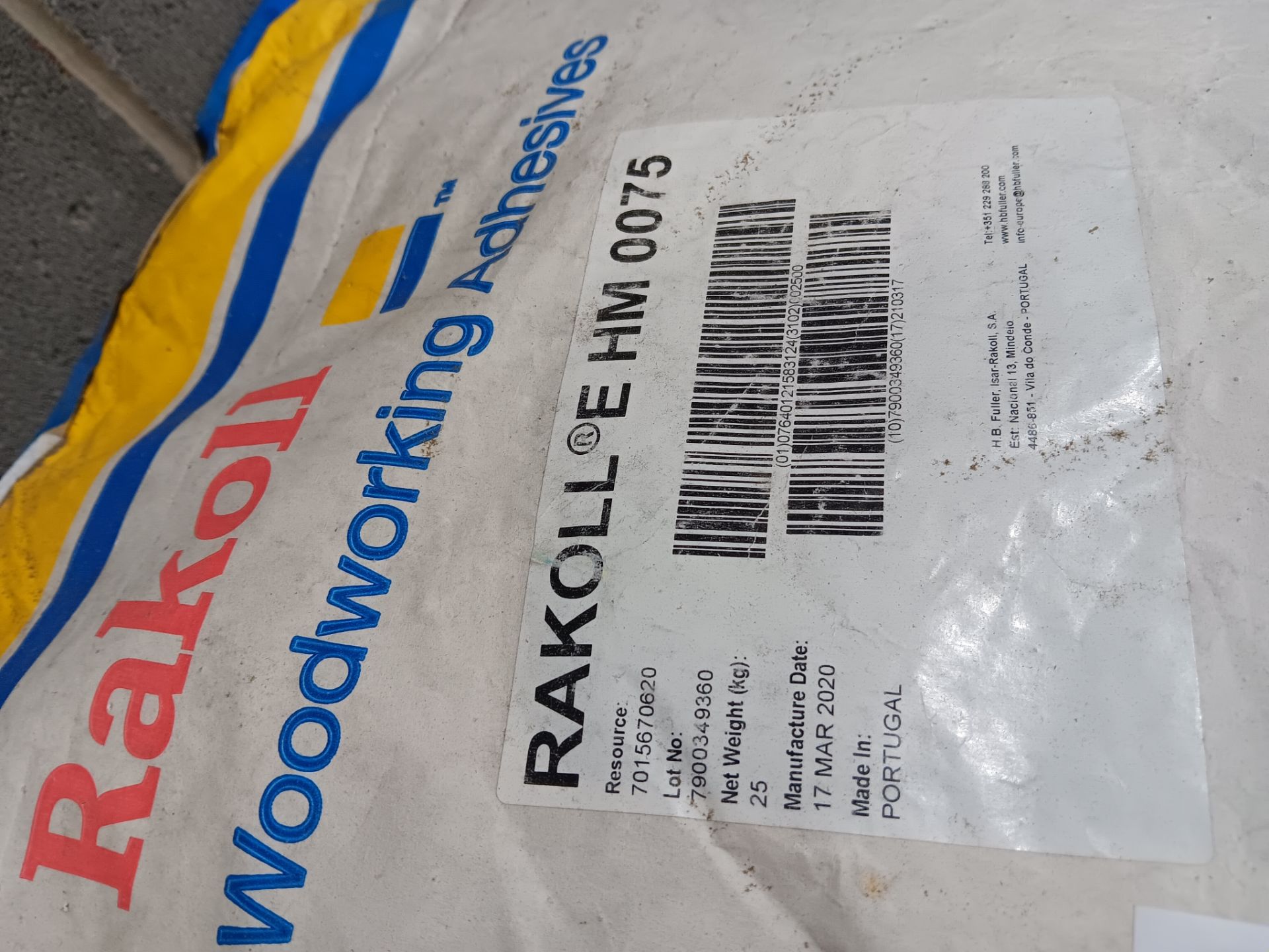 6x H.B Fuller Rakoll E HM 00.75 Woodworking Adhesive. Please note this ...
