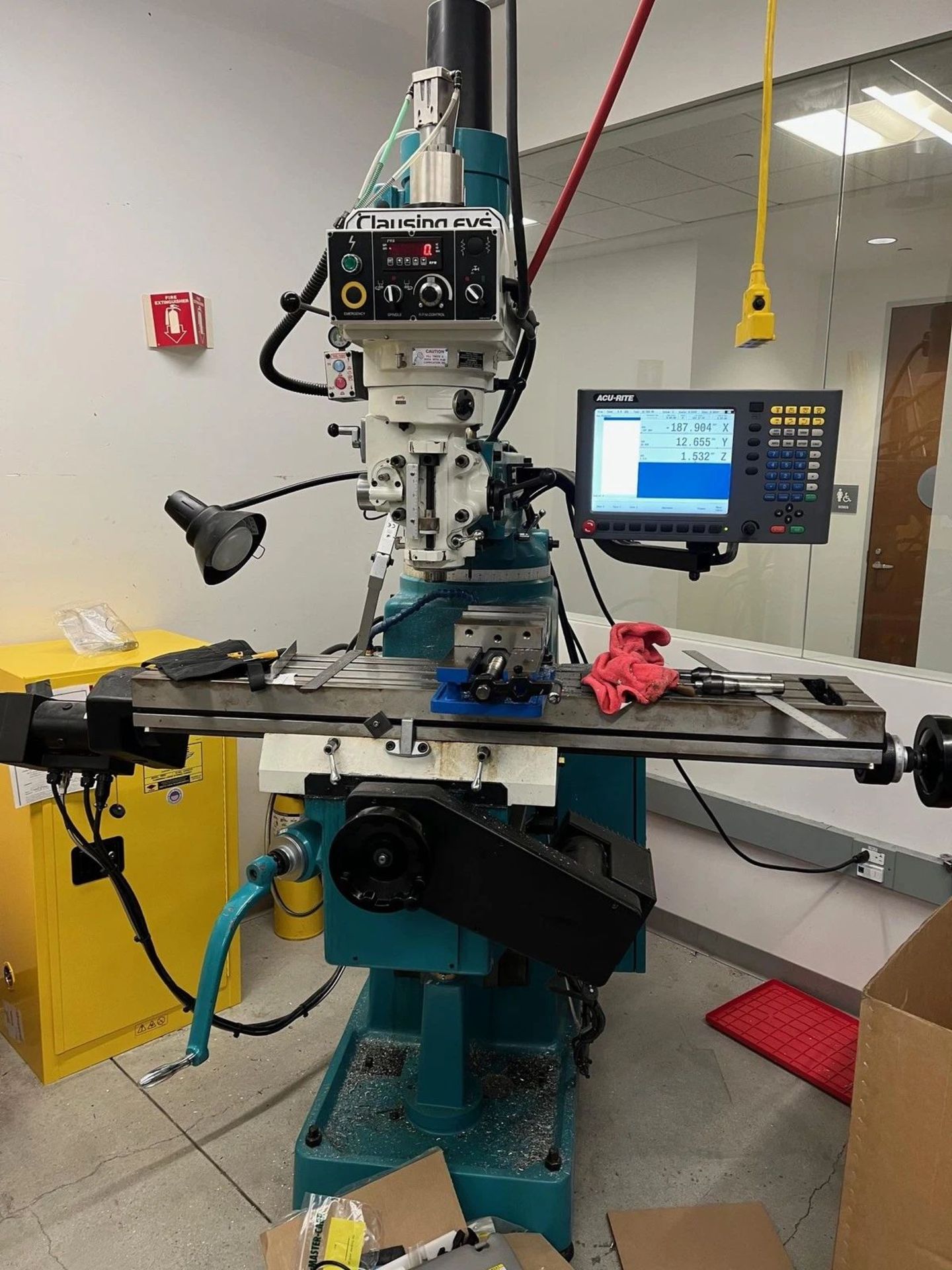 Clausing 400EVS08 CNC Knee Mill w/ Acu-Rite CNC MP G2 3X CNC Control