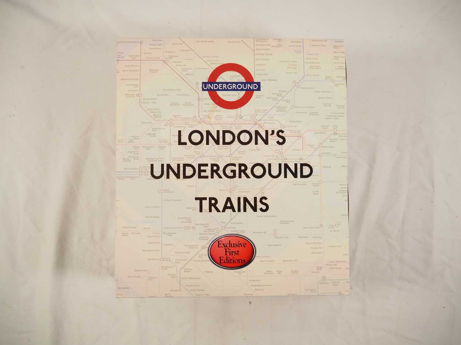 EFE 1:76 scale 4-car London Underground unpowered 1959 tube stock set ...