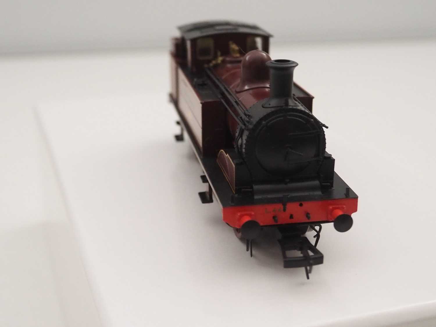 RAPIDO - A OO gauge 909001 Metropolitan Railway E class steam tank ...