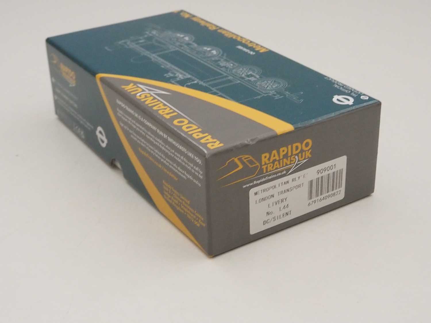 RAPIDO - A OO gauge 909001 Metropolitan Railway E class steam tank ...