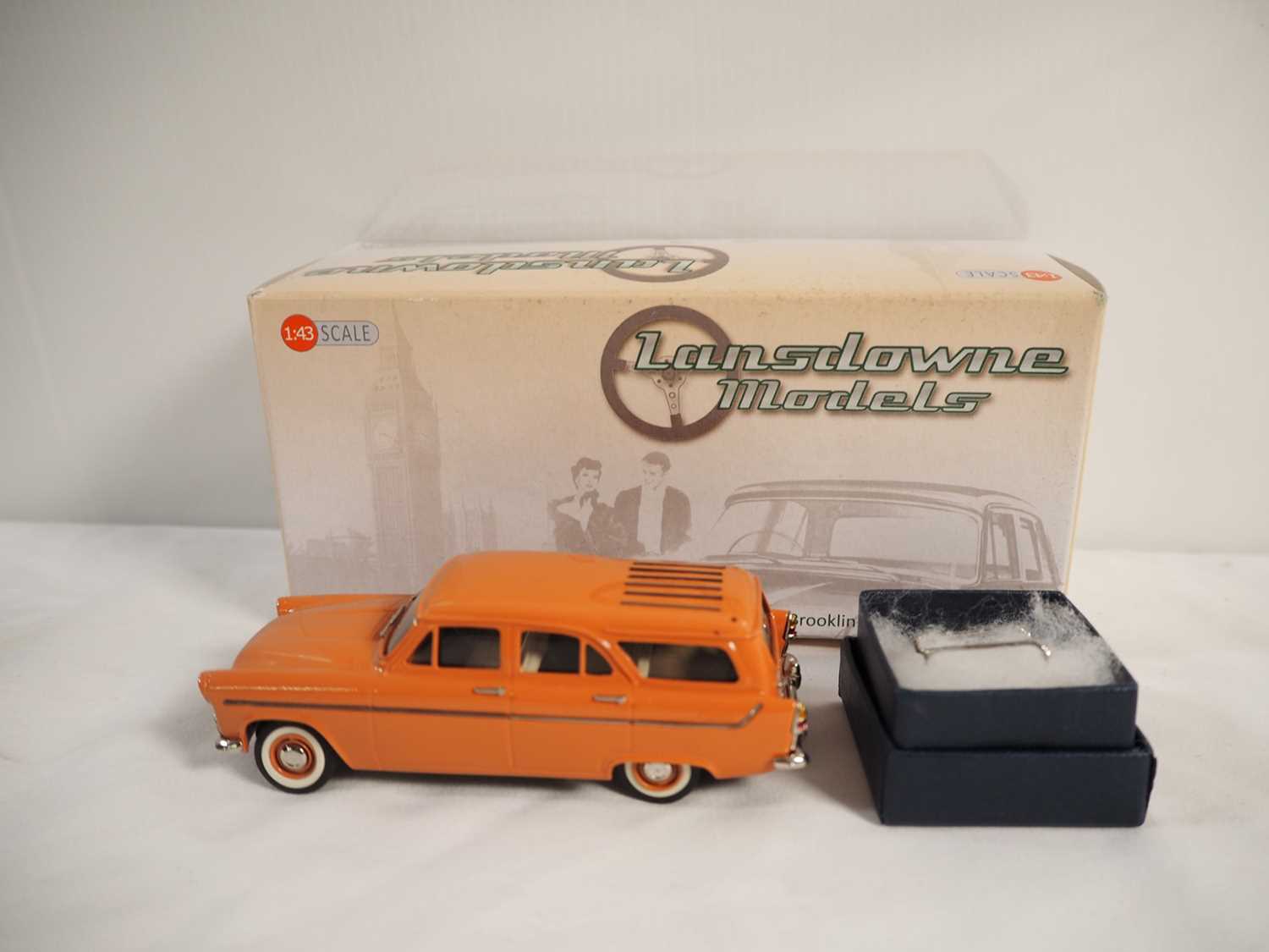 LANSDOWNE MODELS LDM 101 hand-built white metal, 1:43 scale model of a ...