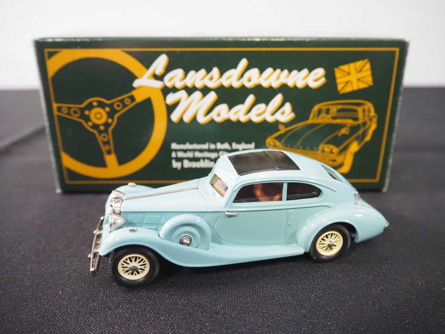 LANSDOWNE MODELS LDM 29x hand-built white metal, 1:43 scale model of a ...
