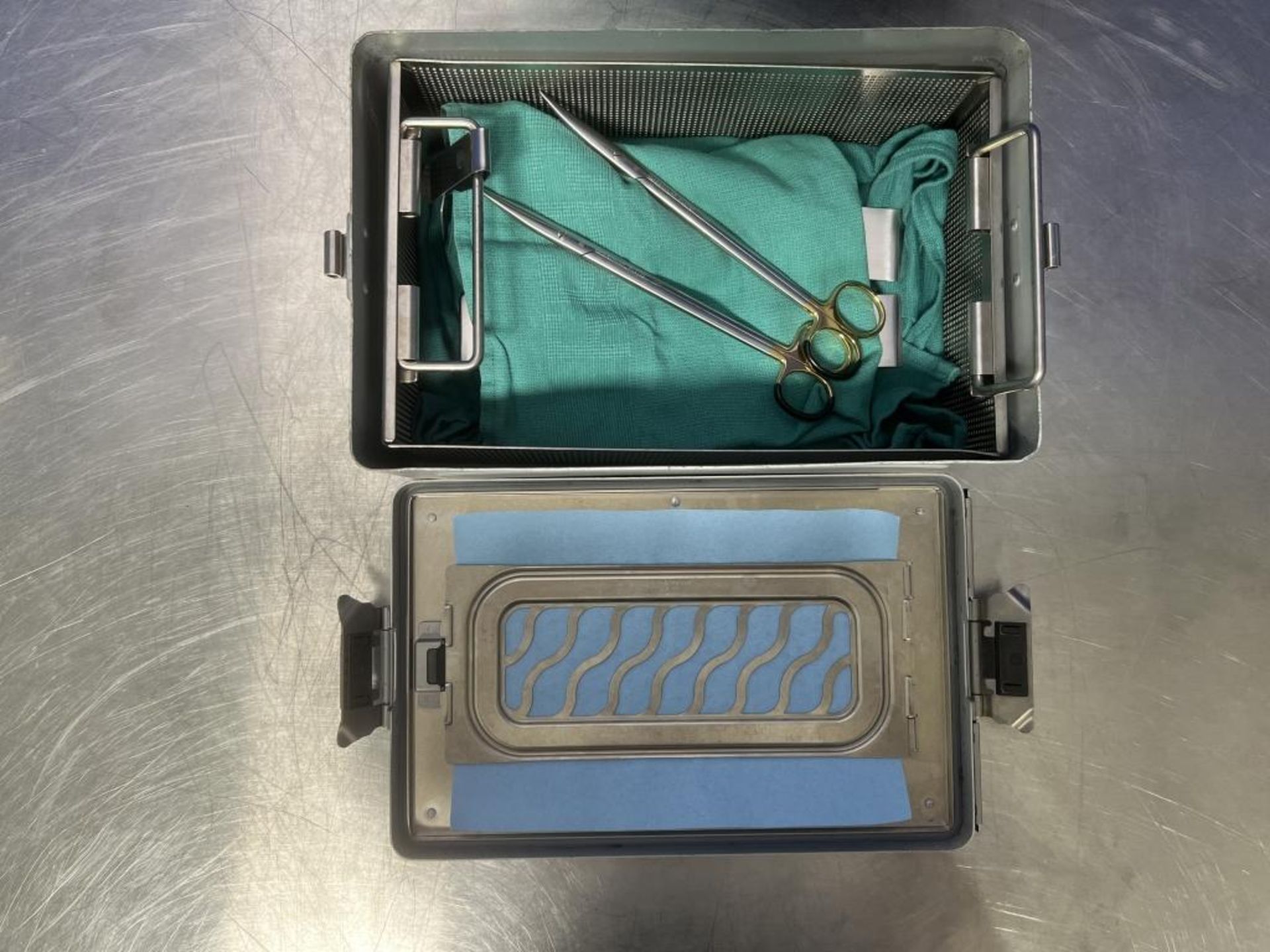 General Instrument Sets w/ Aesculap Case