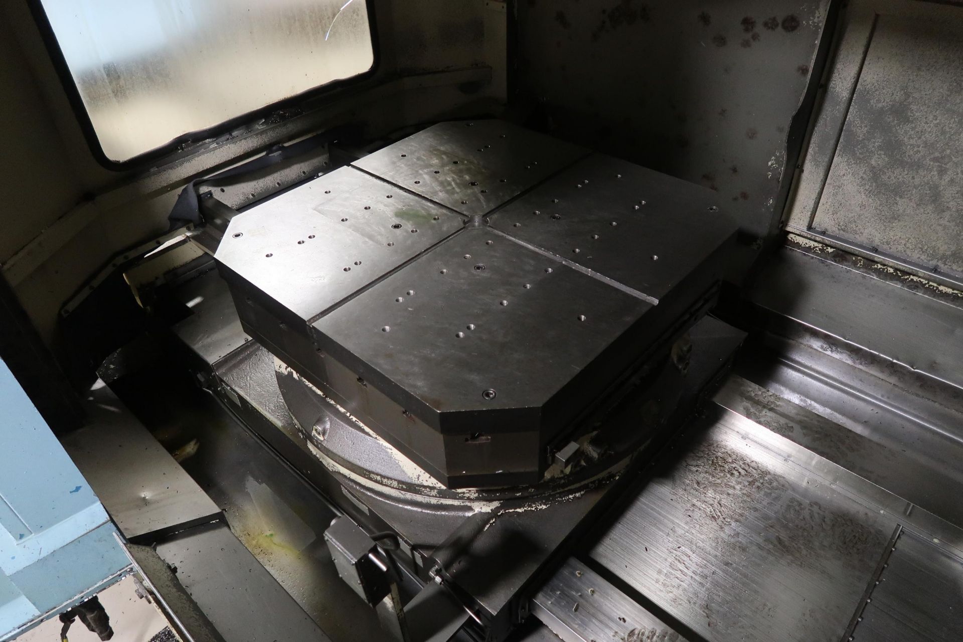 Cincinnati Milacron T-40 4-Axis Horizontal Machining Center, (6) 39.4 x ...