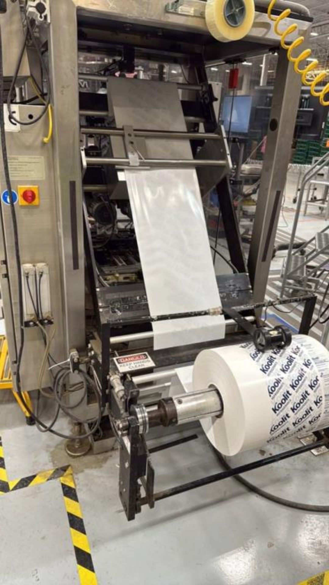 Matrix Model Mercury 2840R Vertical Form-Fill-Seal Packaging System, sn ...