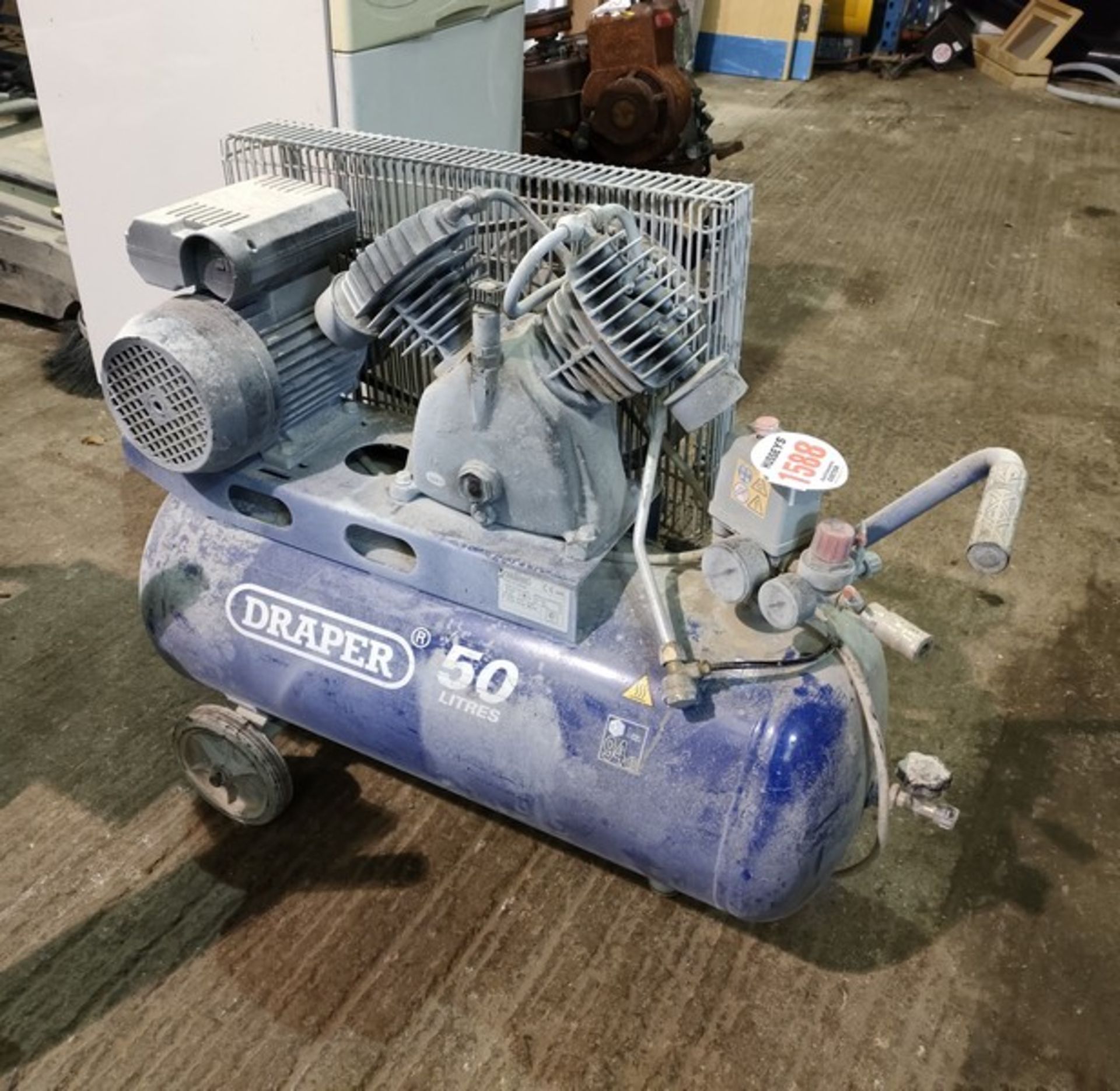 DRAPER COMPRESSOR *** No Vat On Hammer - Auctioneers Margin Scheme Lot
